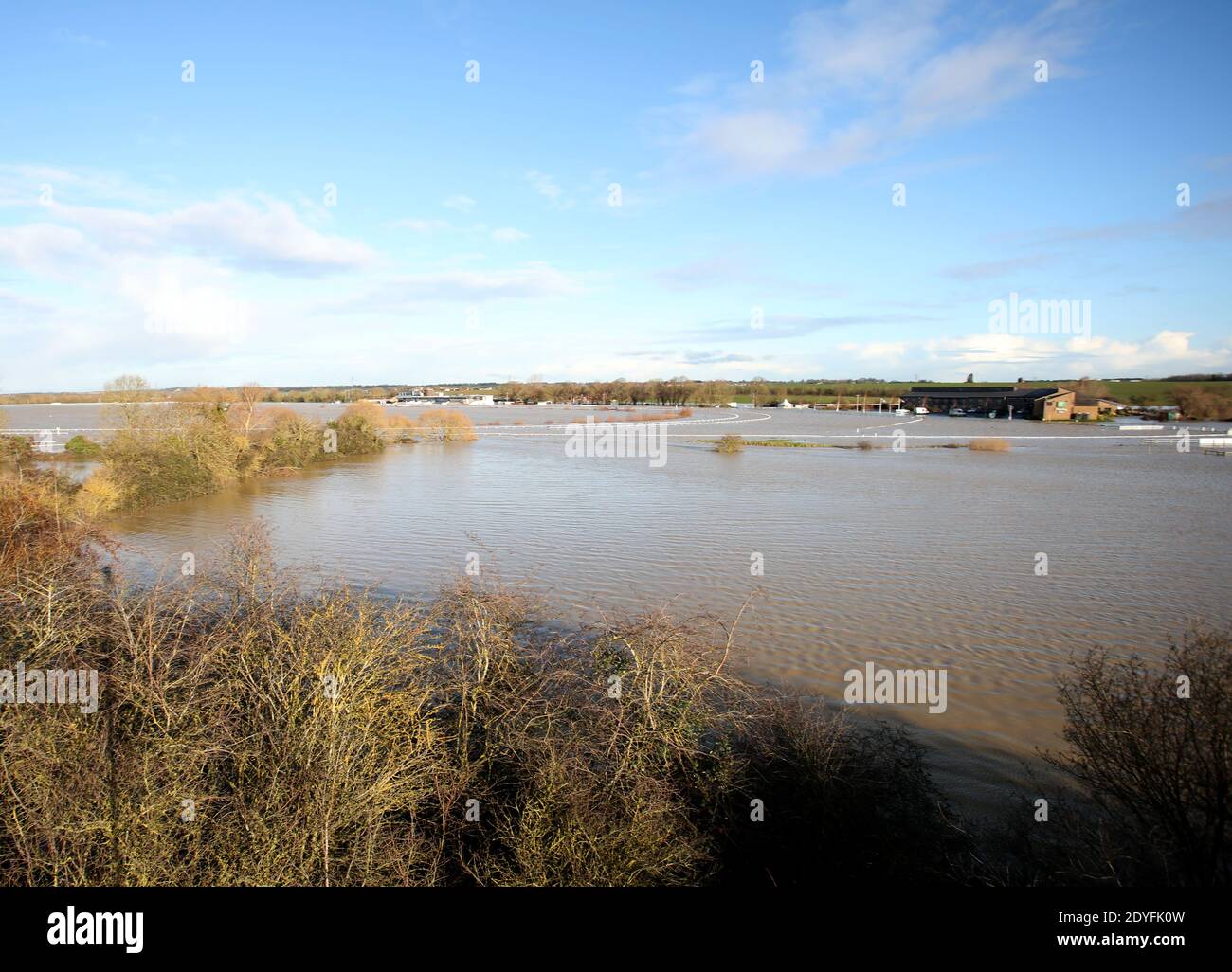 Huntingdon flooding hi-res stock photography and images - Alamy