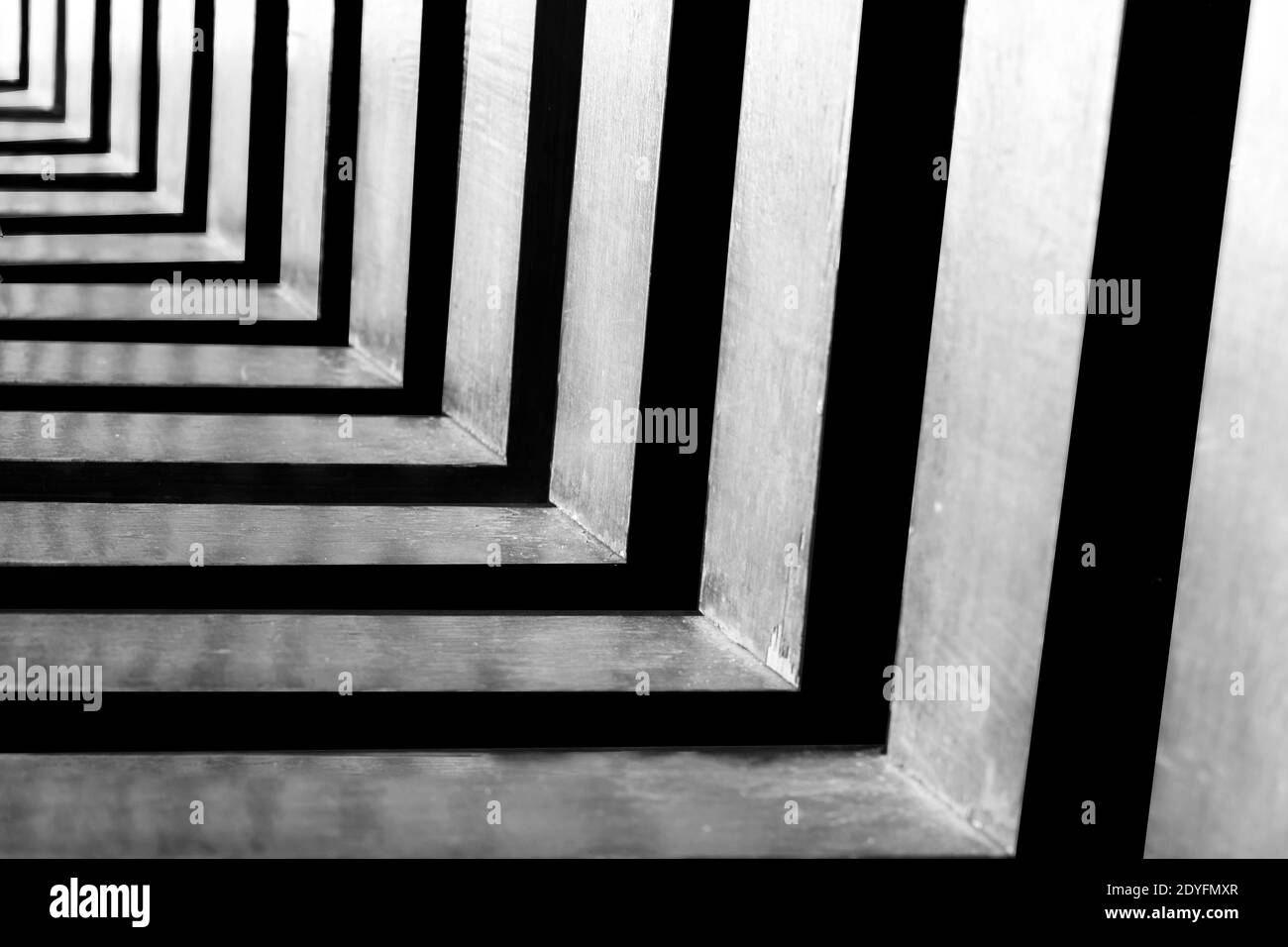Abstract shot of alternate black and white repetitive patterns Stock ...