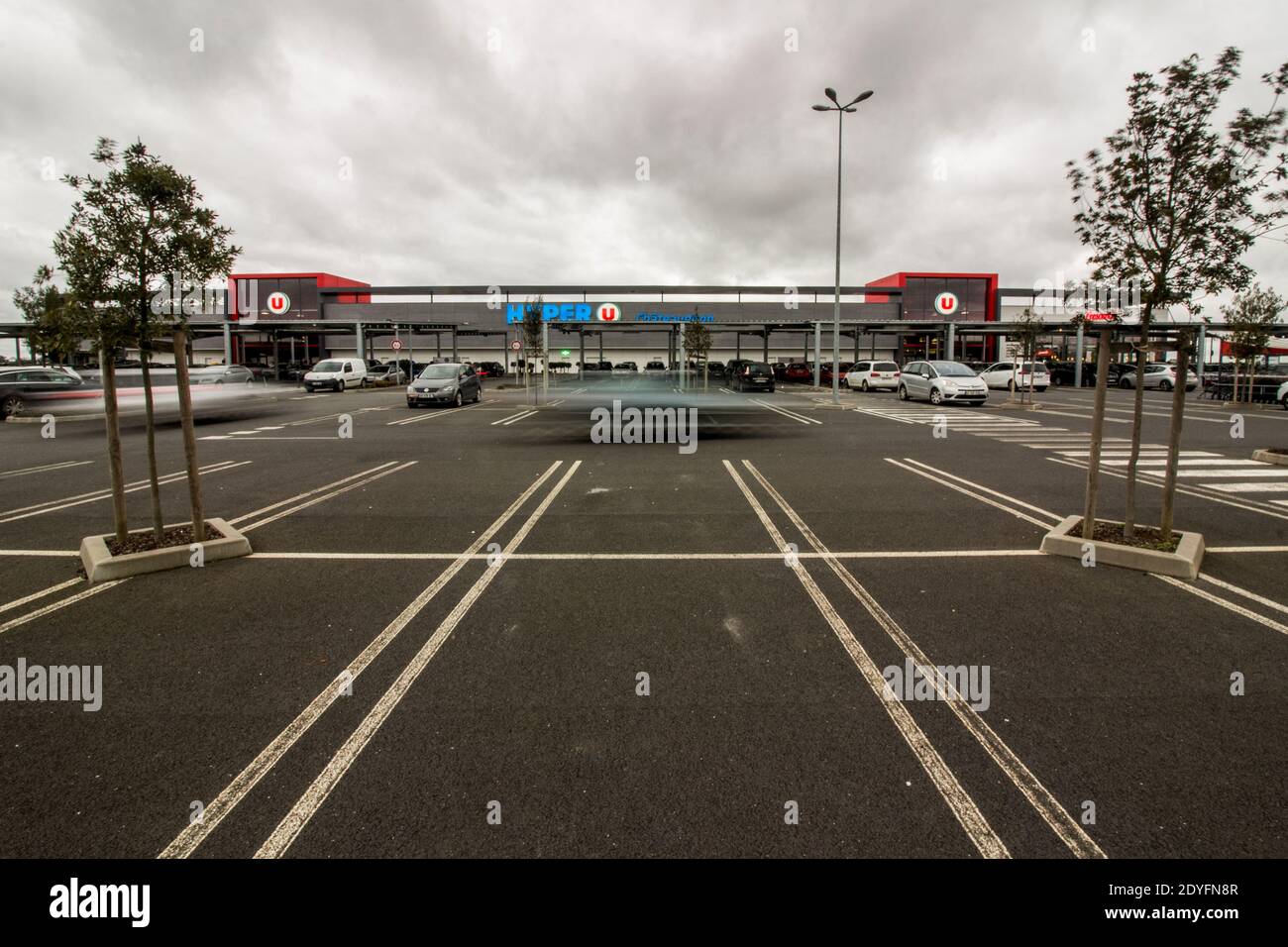 FRA - Shopping center. Shopping center Hyper U. FRA - Centre commercial ...