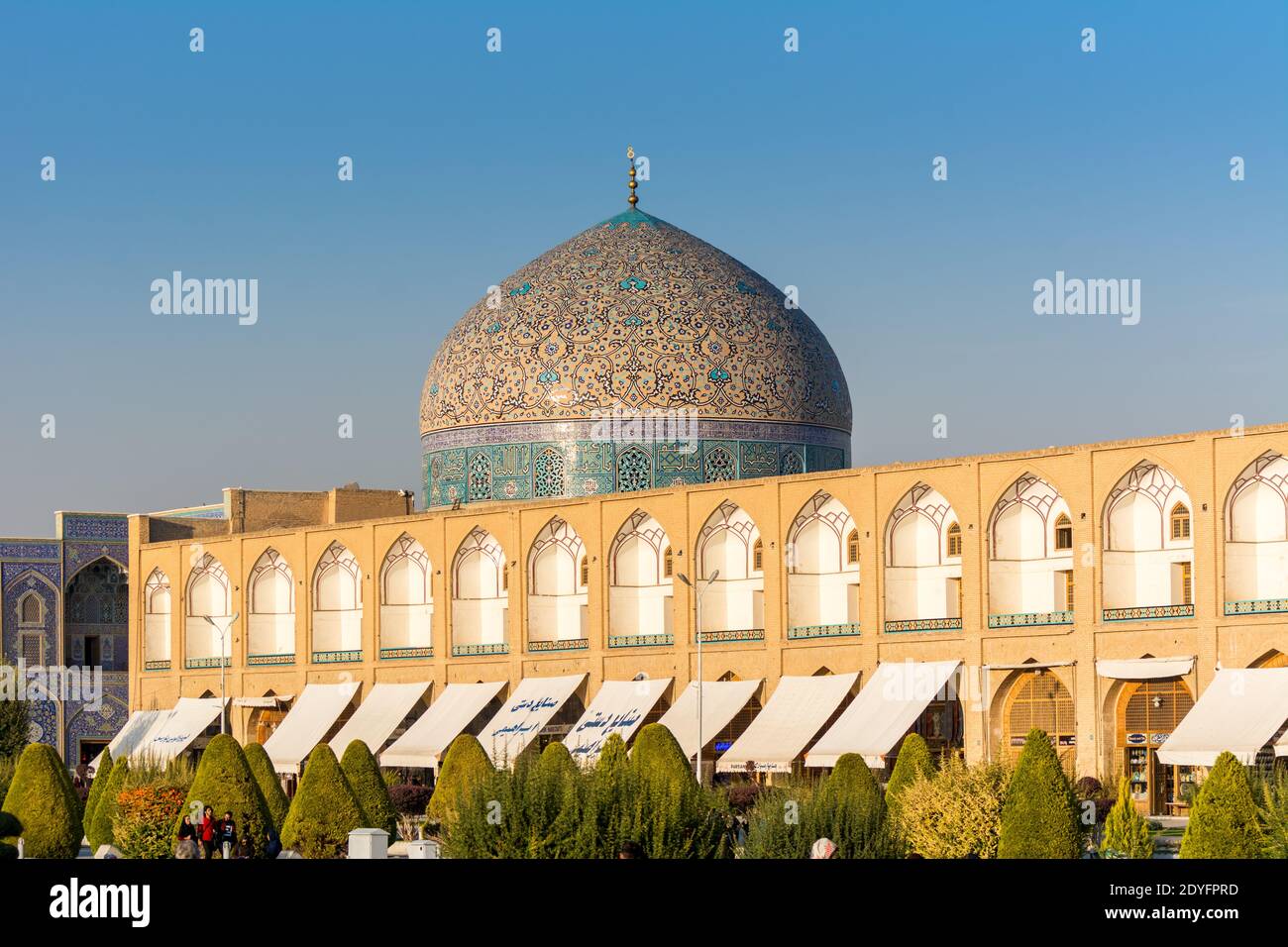 Sheikh Lotf Allah Mosque, situated on the eastern side of Naqsh-i Jahan ...