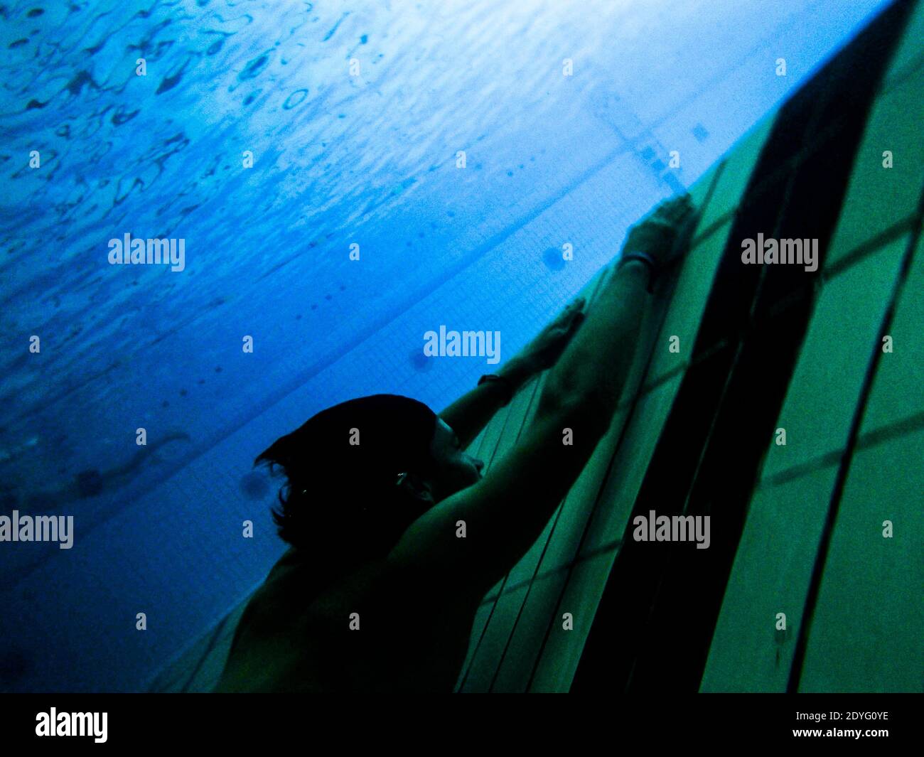 FRA - IN THE SWIMMING POOL. Scene of life at the swimming pool of ...