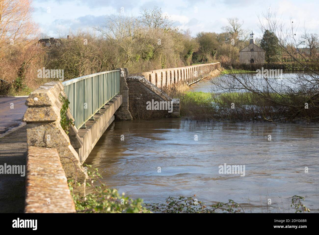 Flooding of River Avon at Maud Heath's causeway, Kellaways bridge ...
