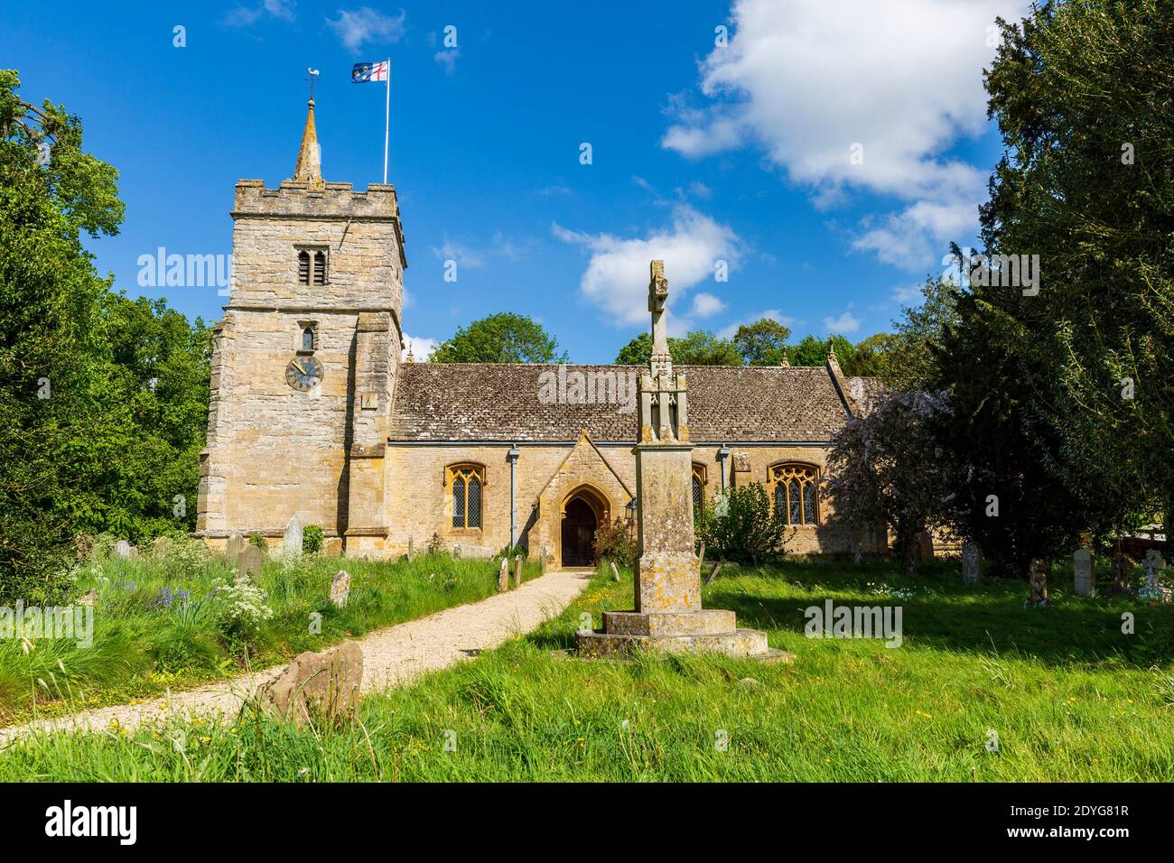 The church of St James the Great at Birlingham, Worcestershire, England ...