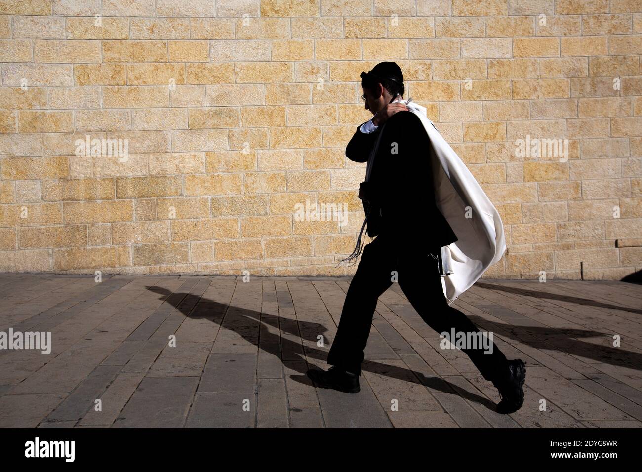 Jewish man walking near the Wailing Wall in Jerusalem, Israel Stock ...