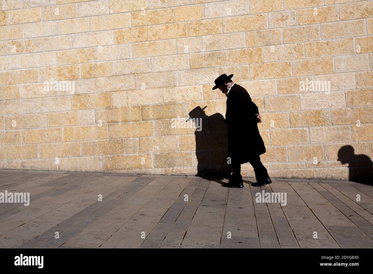 Jewish man walking near the Wailing Wall in Jerusalem, Israel Stock ...