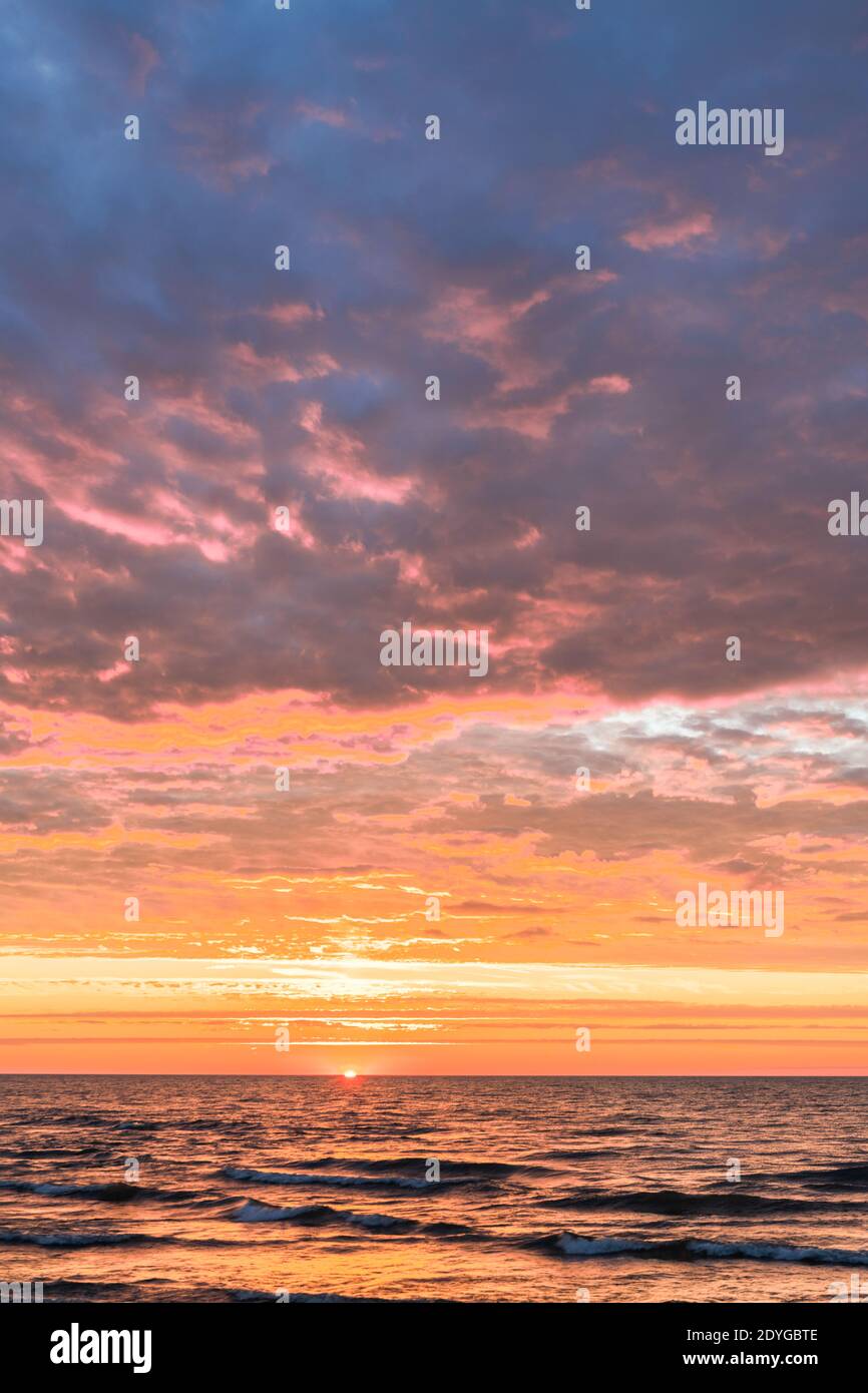 Sunset over Lake Michigan from Silver Beach in St. Joseph, Michigan ...
