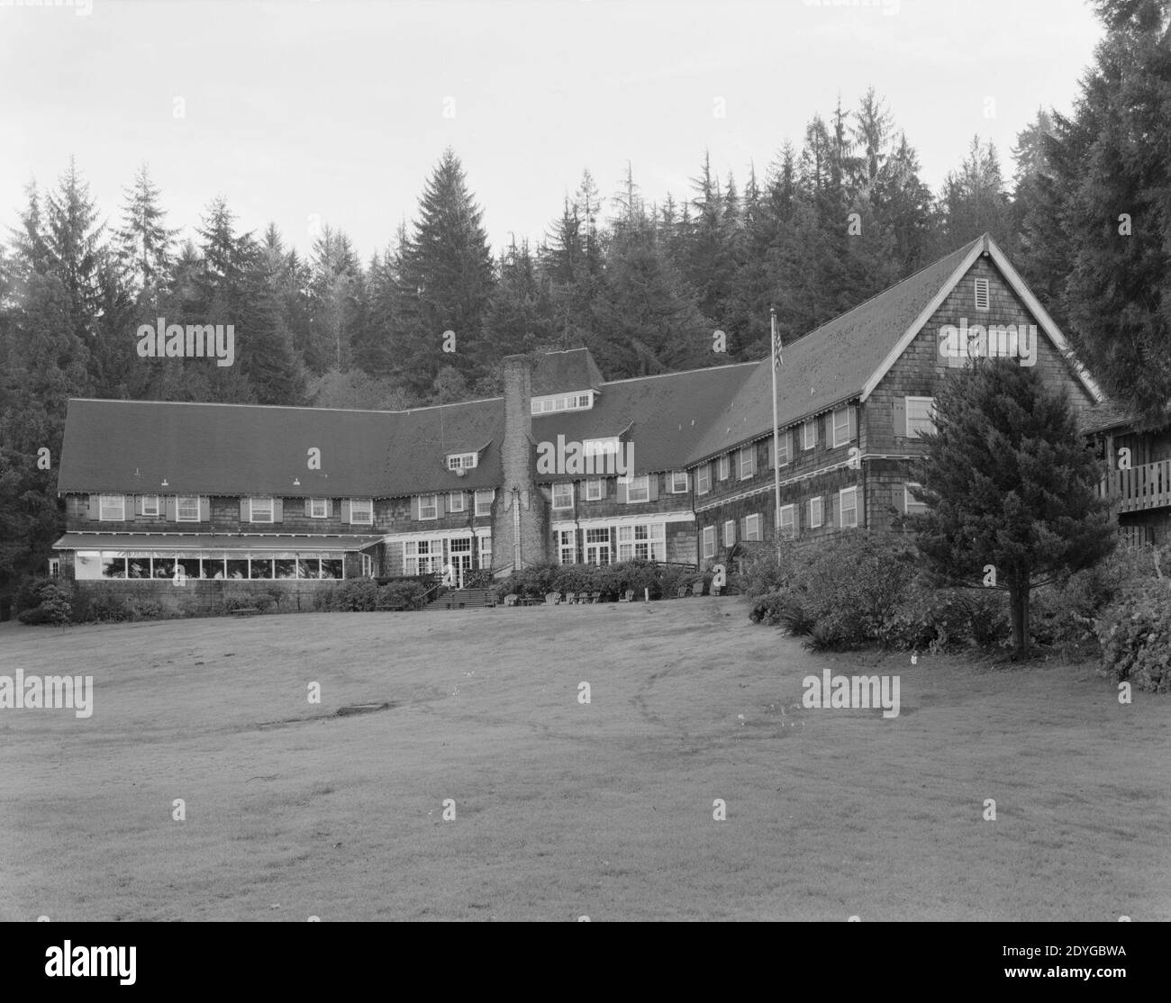 Lake Quinalt Lodge Stock Photo - Alamy