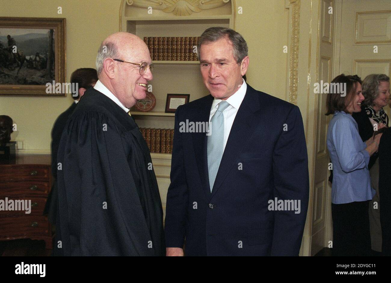 Laurence Silberman and George W. Bush Stock Photo - Alamy
