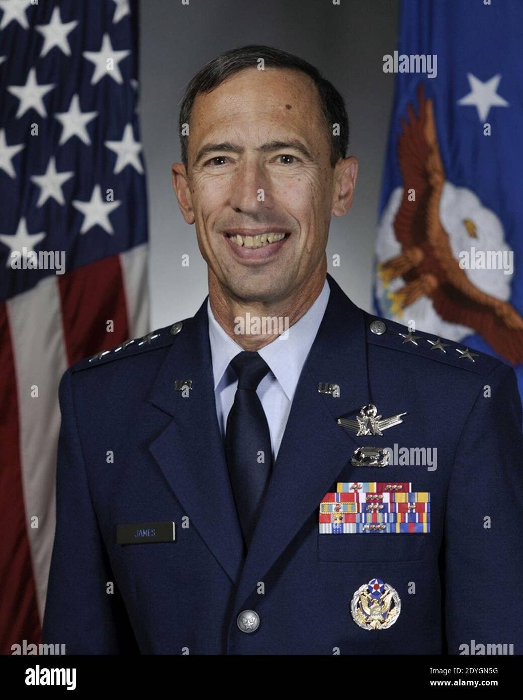 Lt gen james hi-res stock photography and images - Alamy
