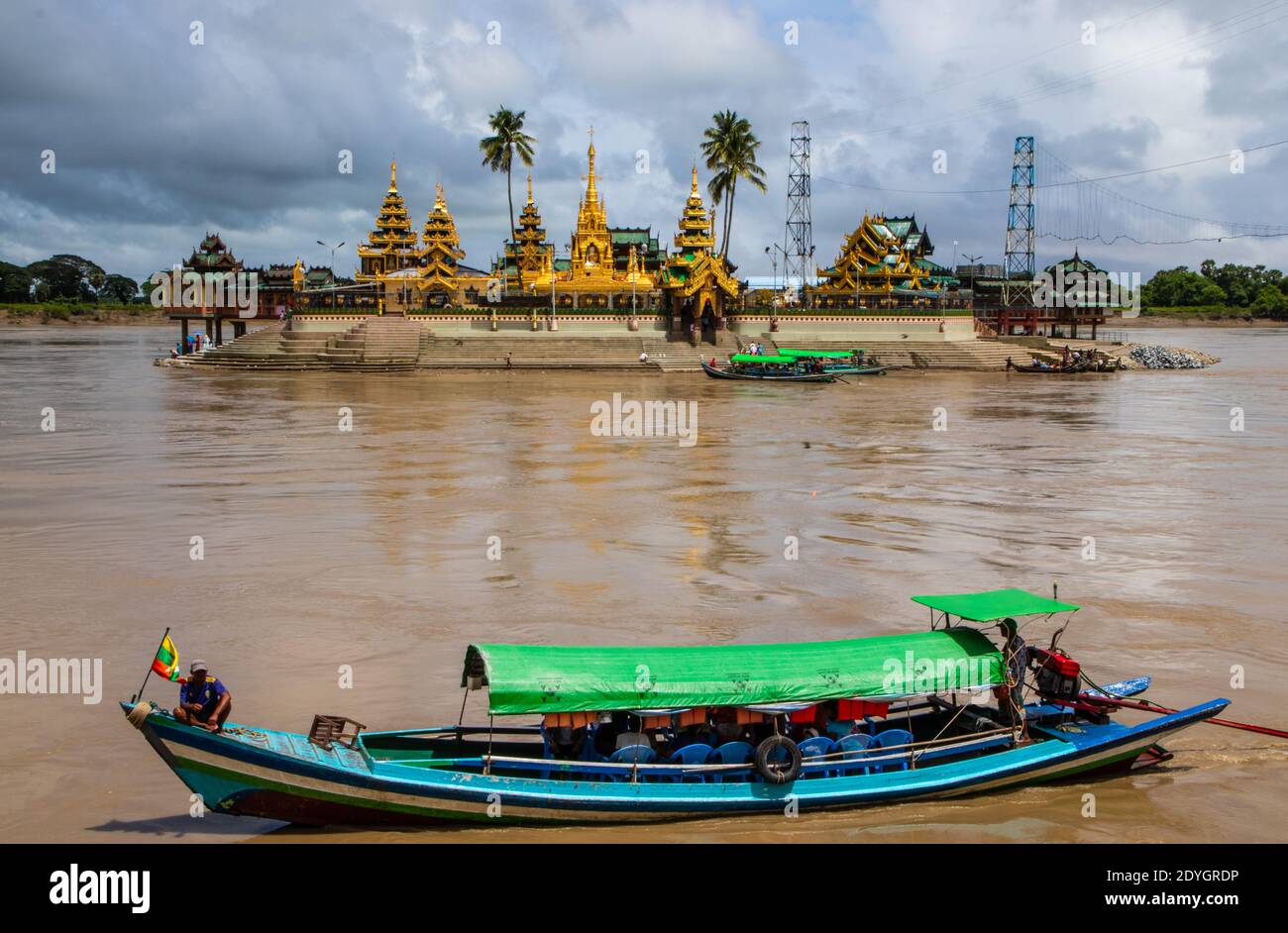 Yele paya pagoda hi-res stock photography and images - Alamy
