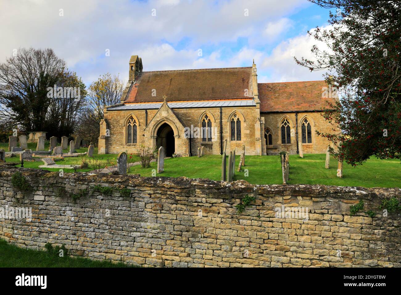 Churches in whitwell hi-res stock photography and images - Alamy