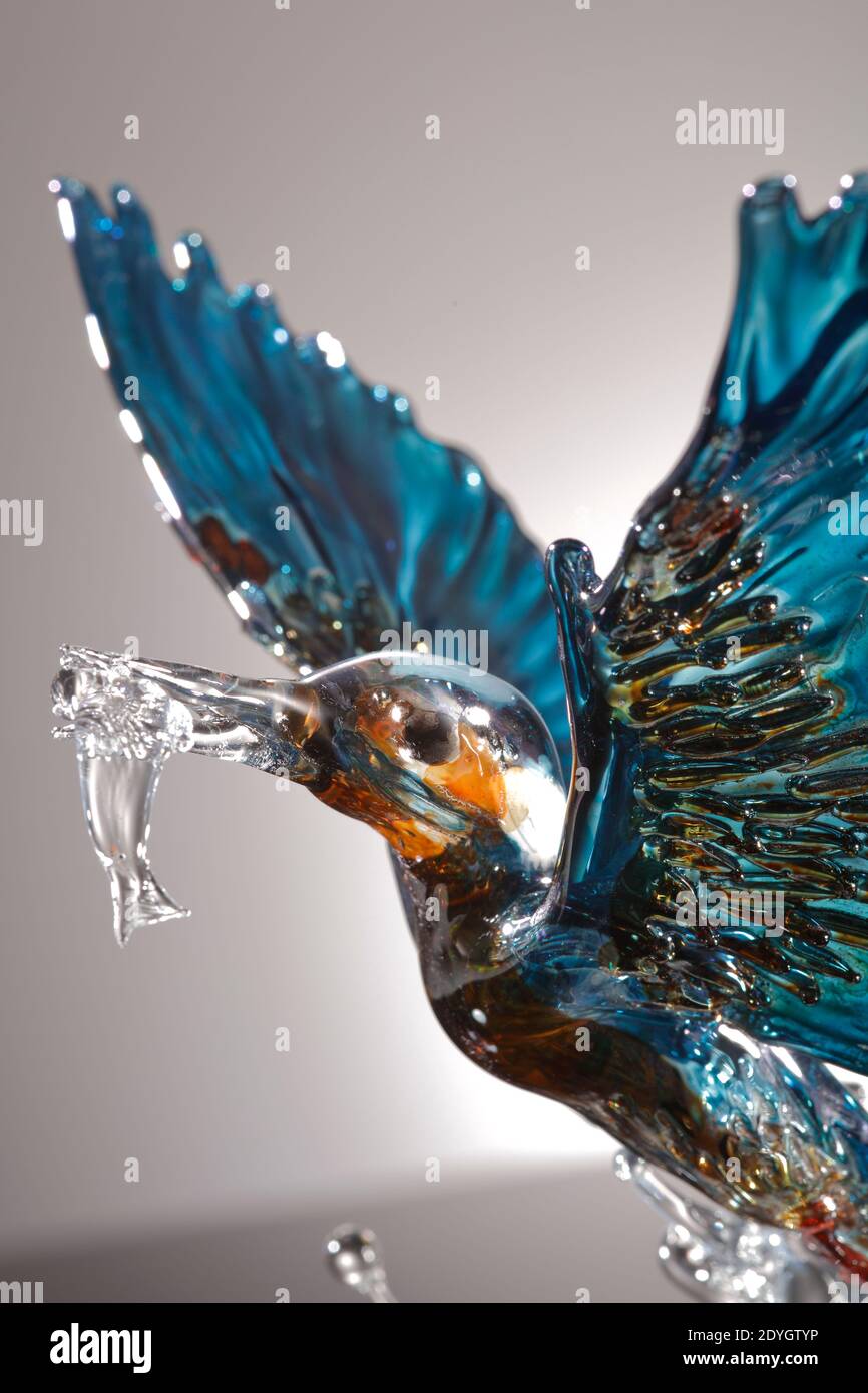 Sandra Young glass artist Stock Photo - Alamy