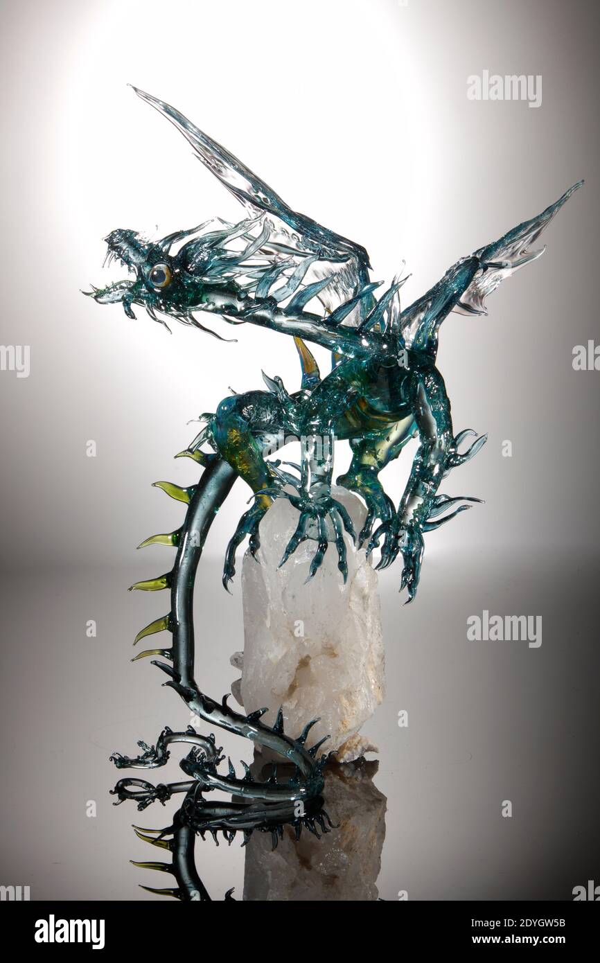 Sandra Young glass artist Stock Photo - Alamy