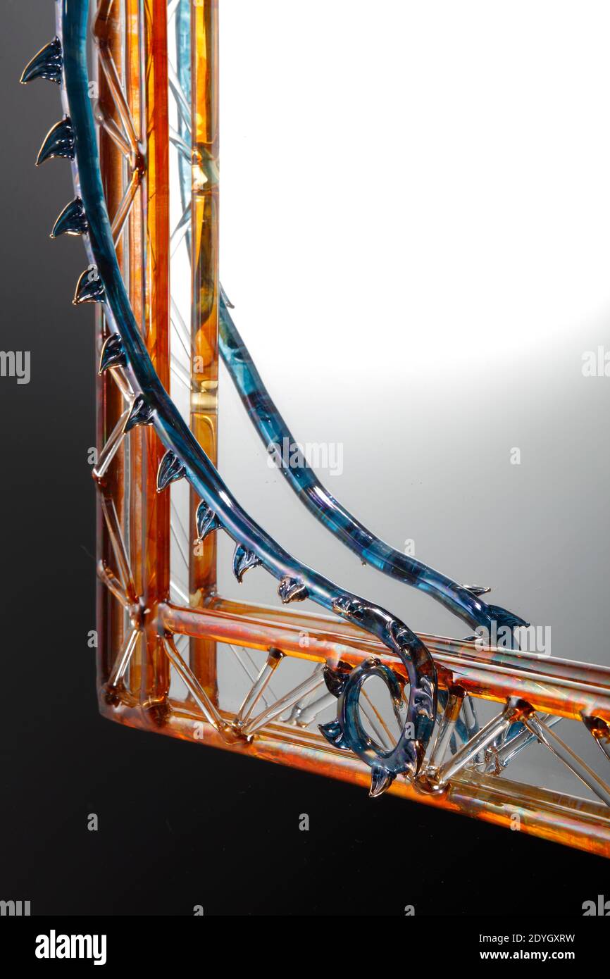 Sandra Young glass artist Stock Photo - Alamy