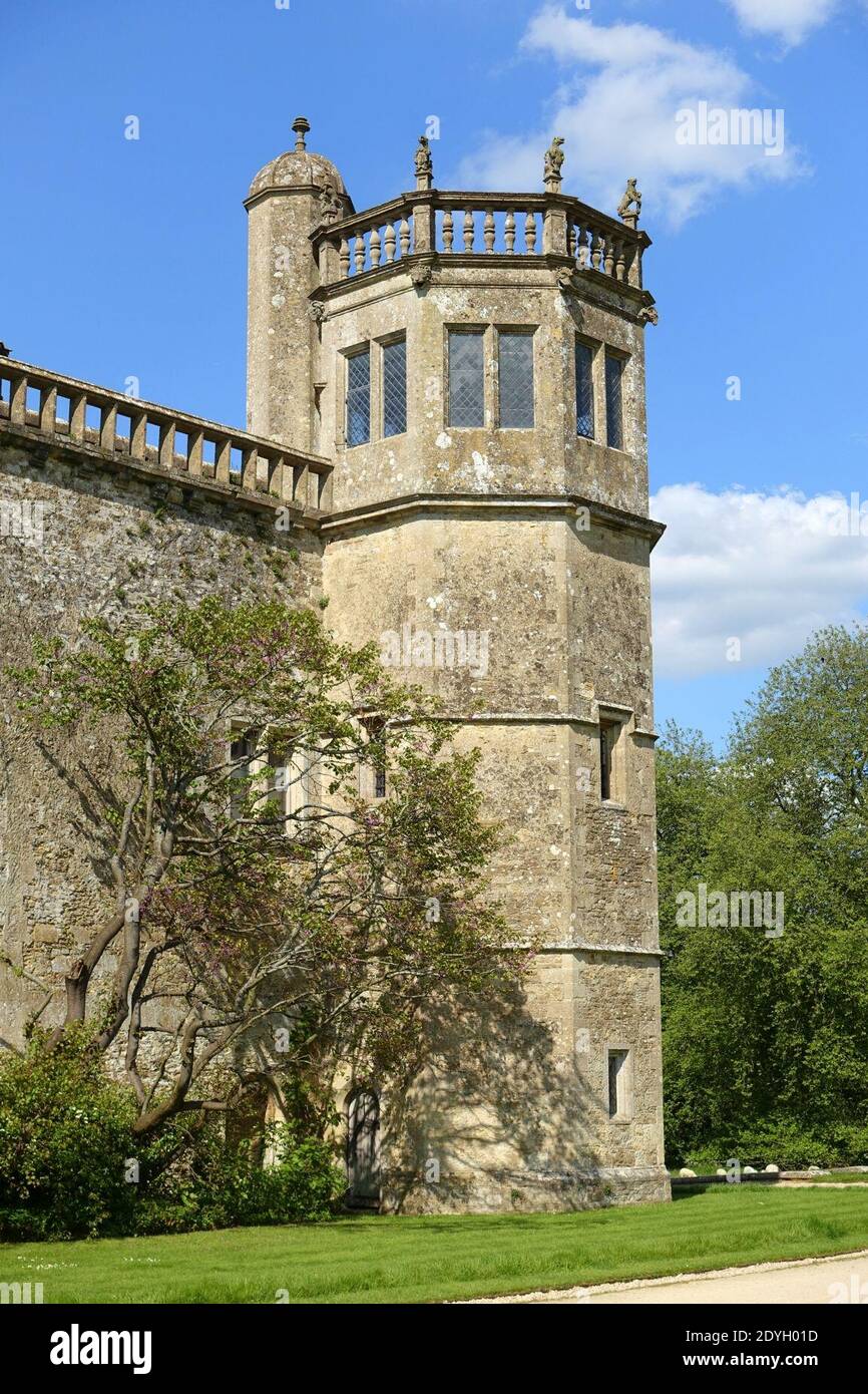 Lacock Abbey - Wiltshire, England Stock Photo - Alamy