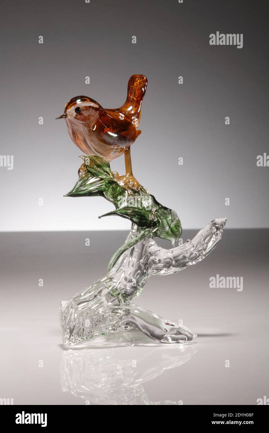 Sandra Young glass artist Stock Photo - Alamy