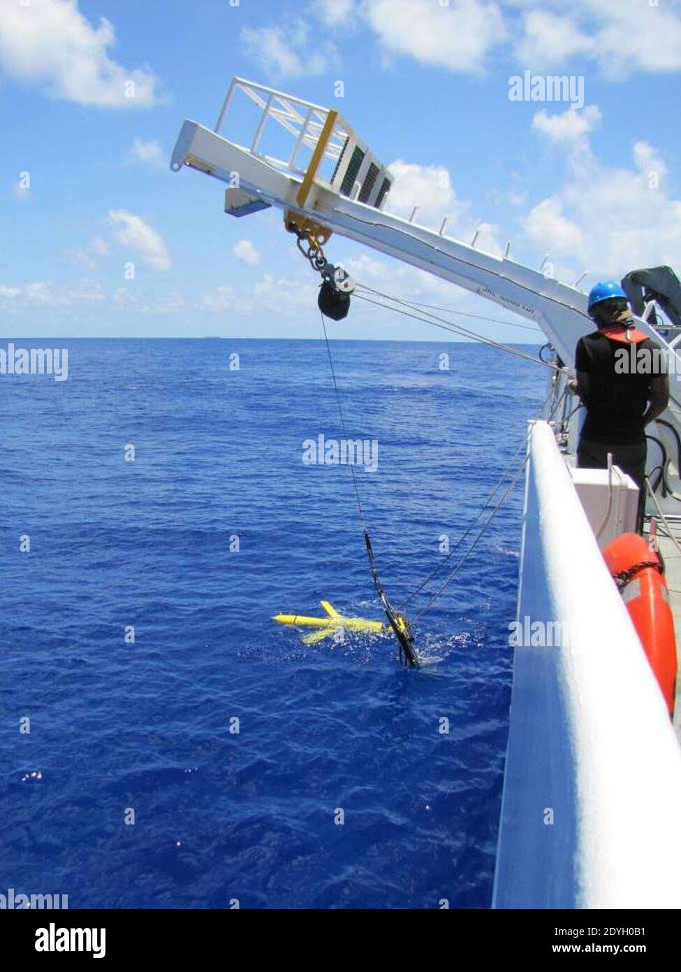 LBS-G on Naval Oceanographic Office (NAVOCEANO) T-AGS 60-class vessel ...