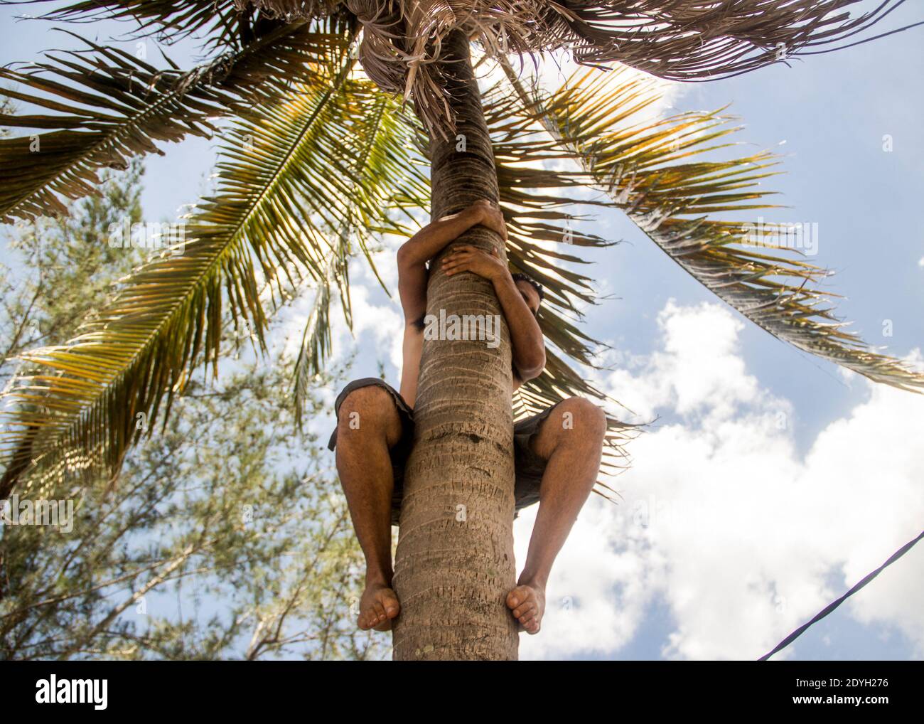 Cuba : The port of hope. Reportage on the small village of Puerto ...