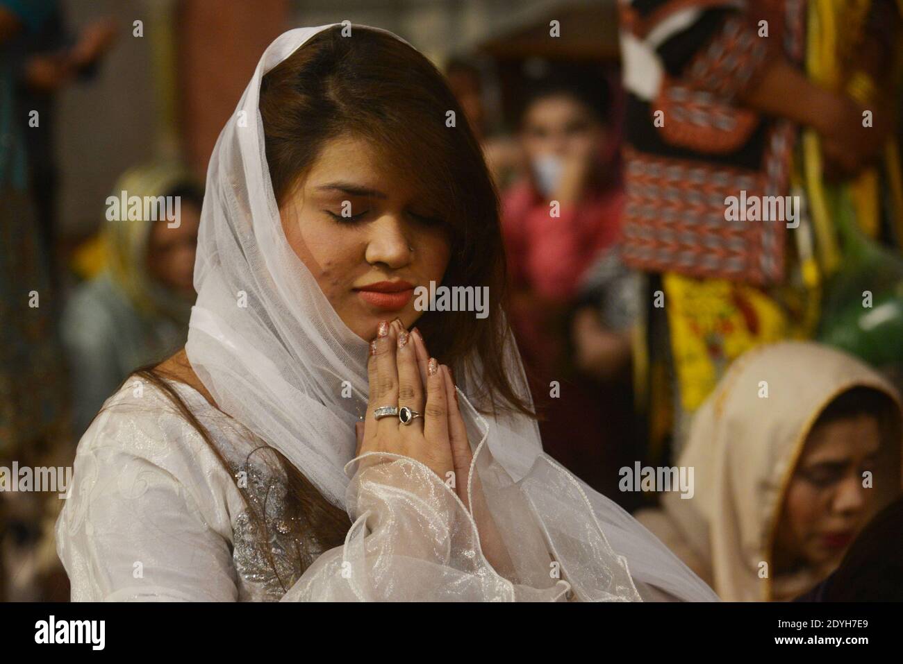 Christians in pakistan hi-res stock photography and images - Alamy