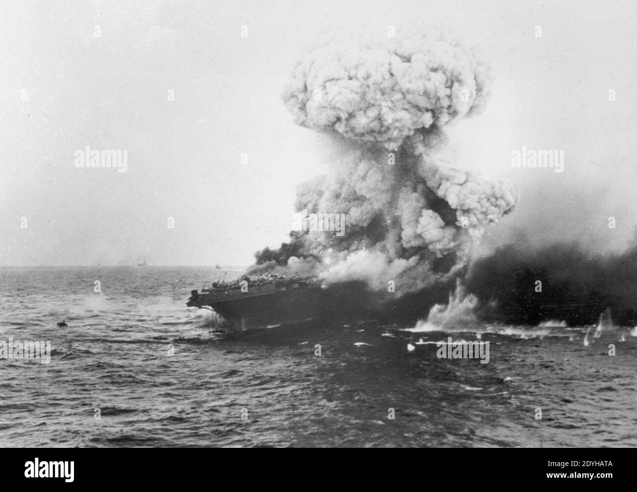 Large explosion aboard USS Lexington (CV-2), 8 May 1942 (80-G-16651 ...