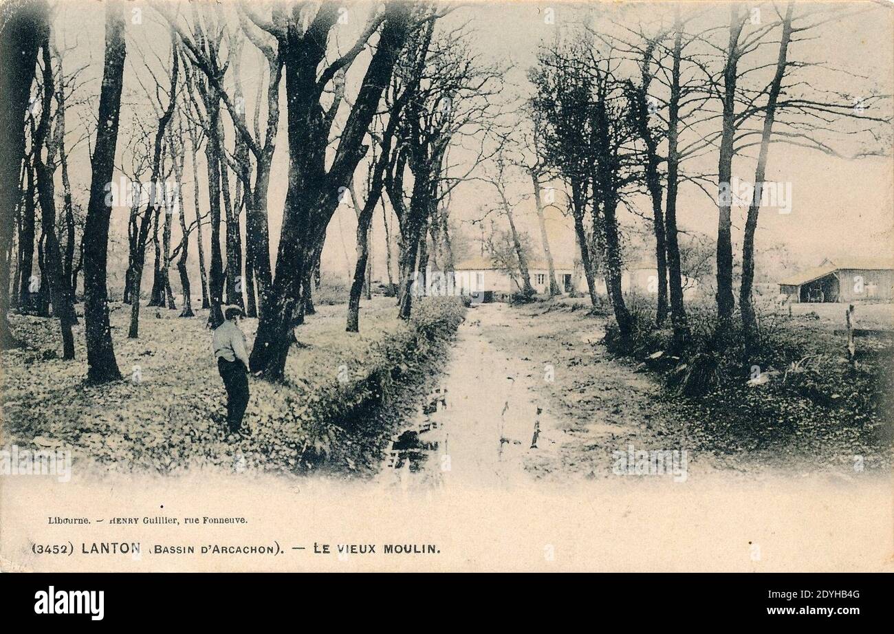 Lanton - le vieux moulin Stock Photo - Alamy