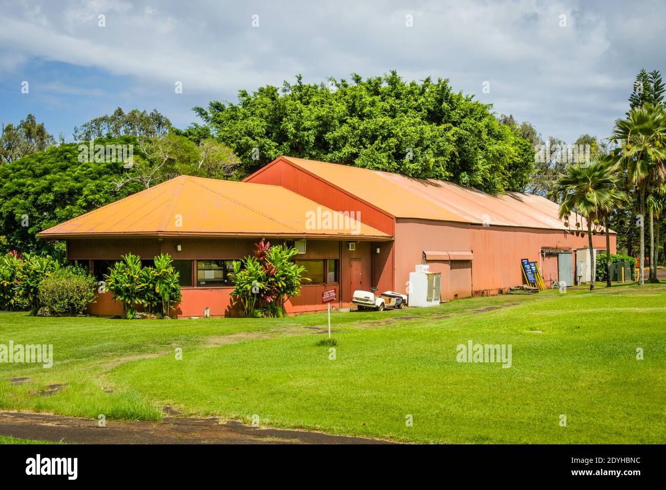 Maui, Hawaii, Kapalua Village Course, Old Clubhouse Stock Photo - Alamy