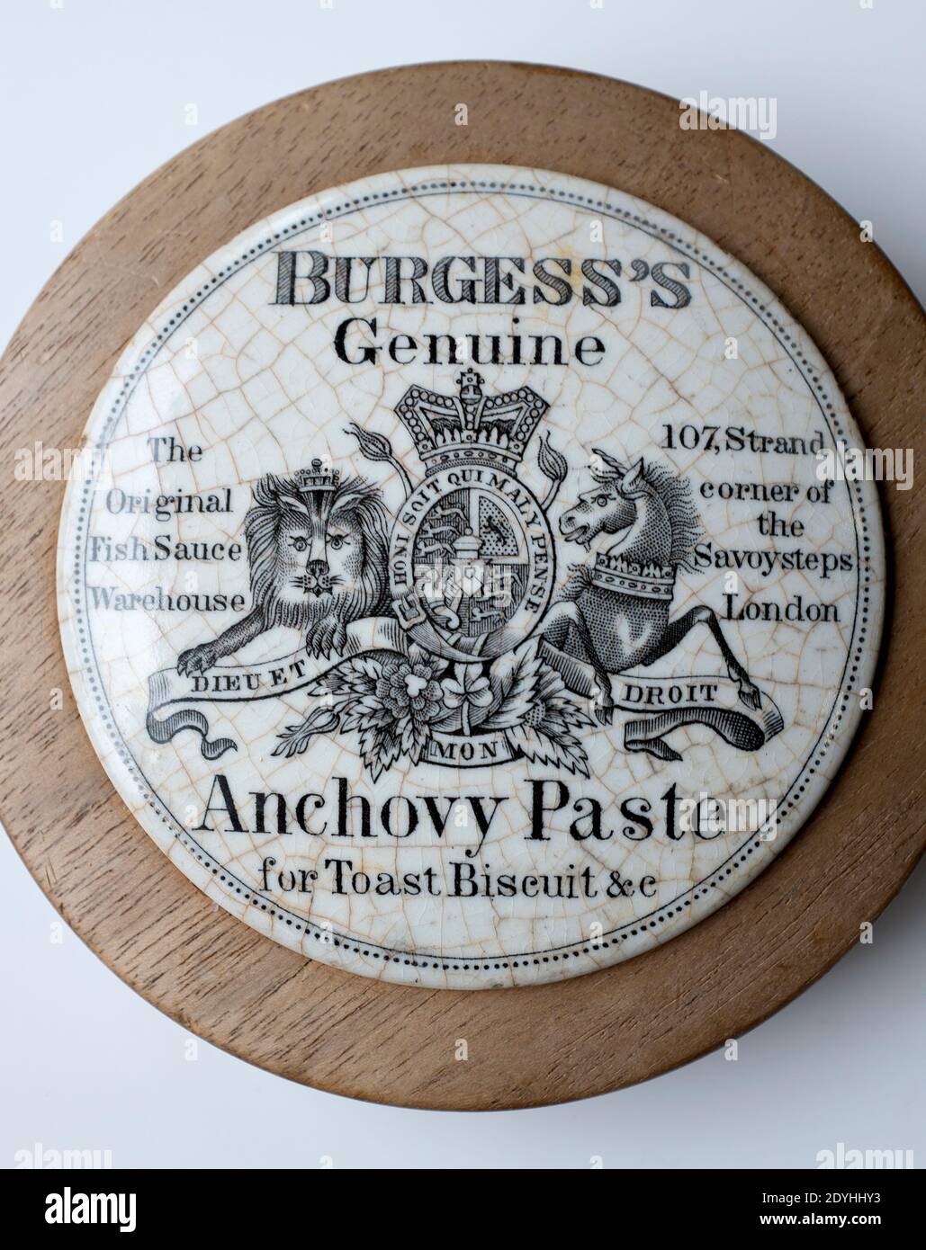 Paste pot hi-res stock photography and images - Alamy