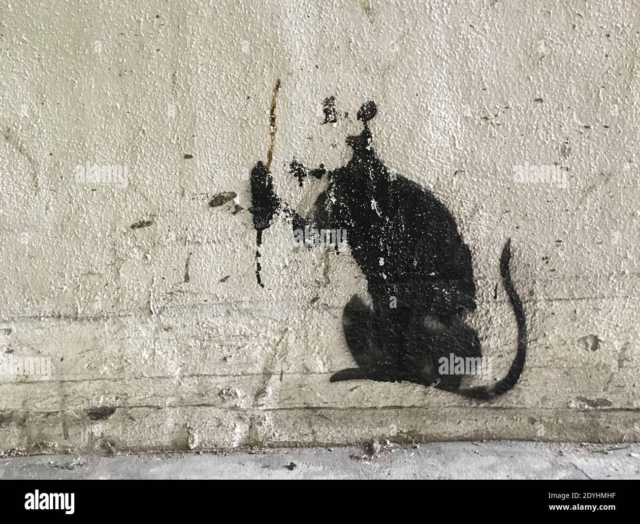 London, UK. 26 Jul, 2017. Late in the day the iconic Banksy Rat in ...