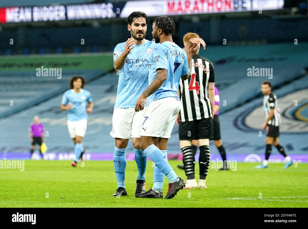 Manchester City's Ilkay Gundogan celebrates scoring his side's first ...