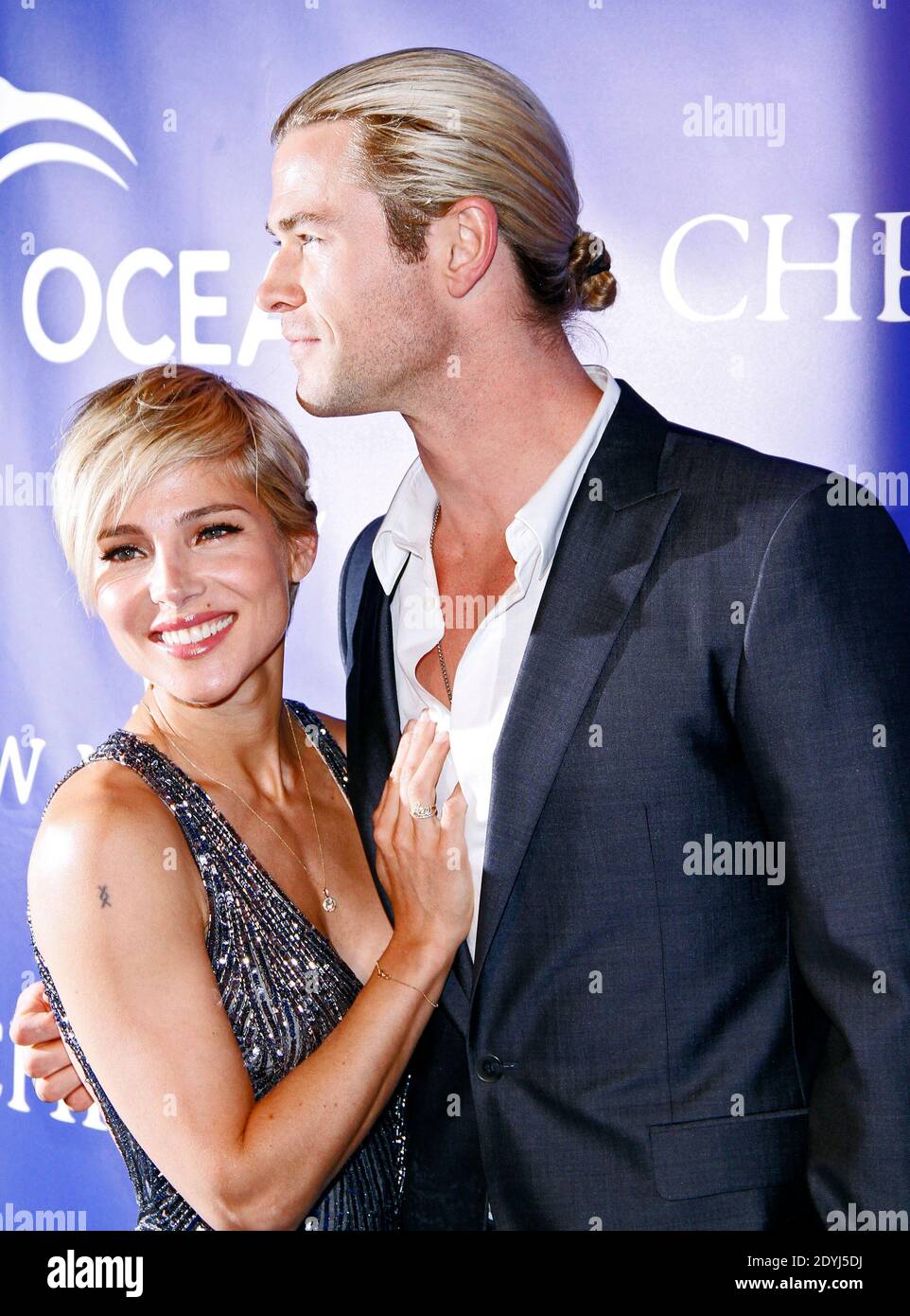 Elsa Pataky and Chris Hemsworth attend the Oceana's Inaugural Ball at ...