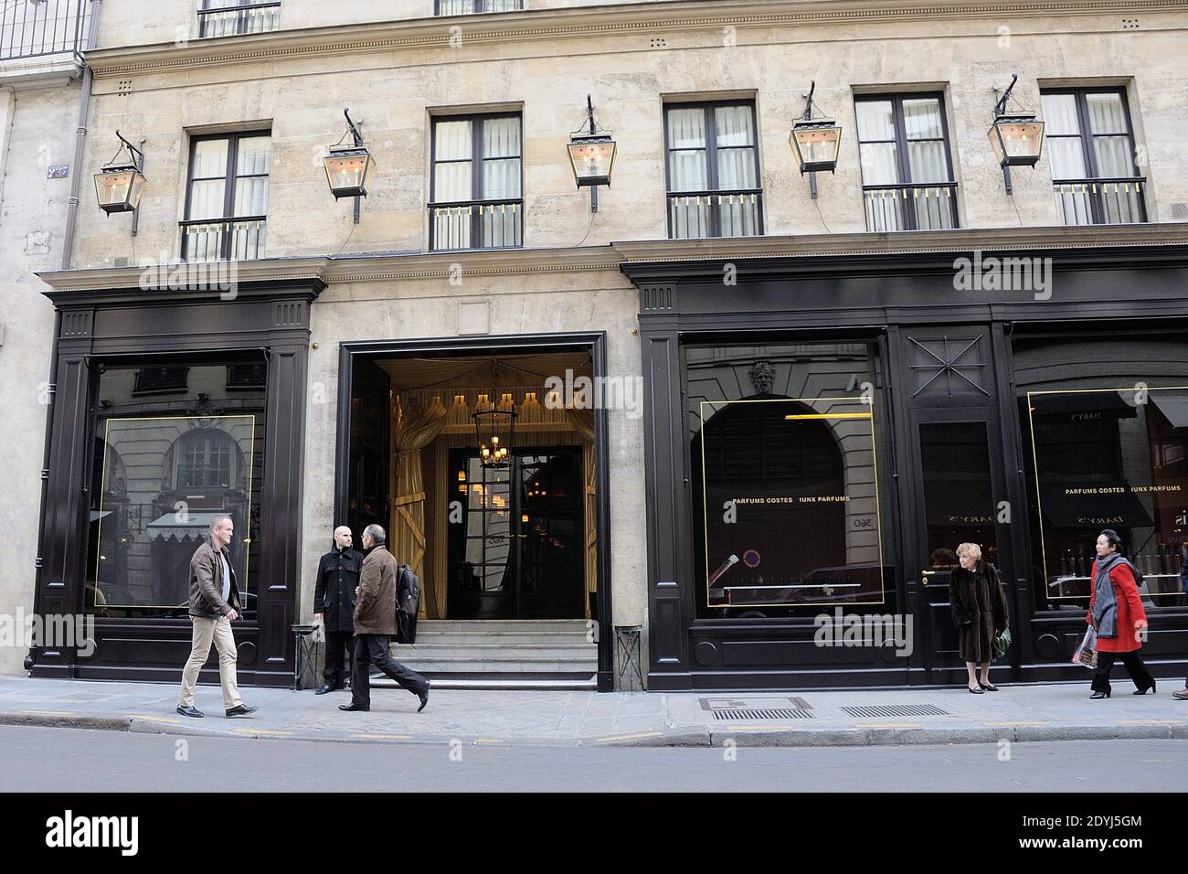 Hotel costes paris hi-res stock photography and images - Alamy