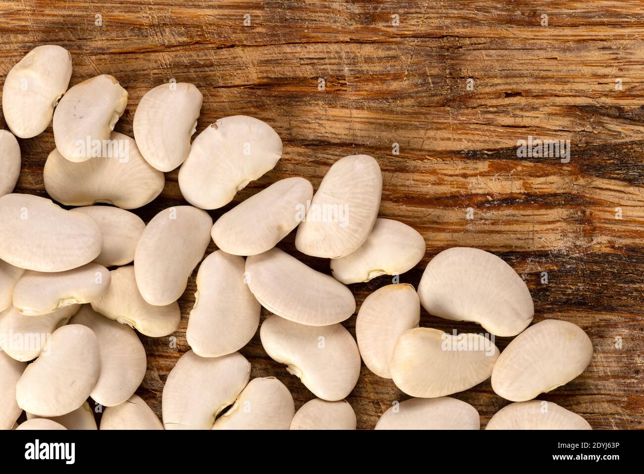 Large lima beans background and texture. Top view Stock Photo - Alamy