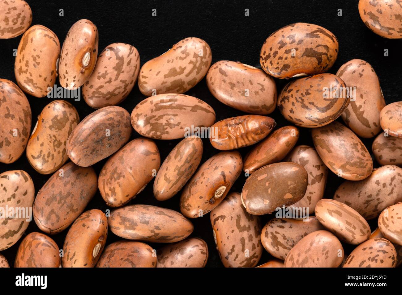 Pinto beans or speckled beans background and texture. Top view Stock ...