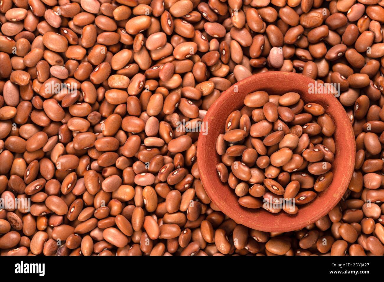 Pink kidney beans background and texture. Top view Stock Photo - Alamy