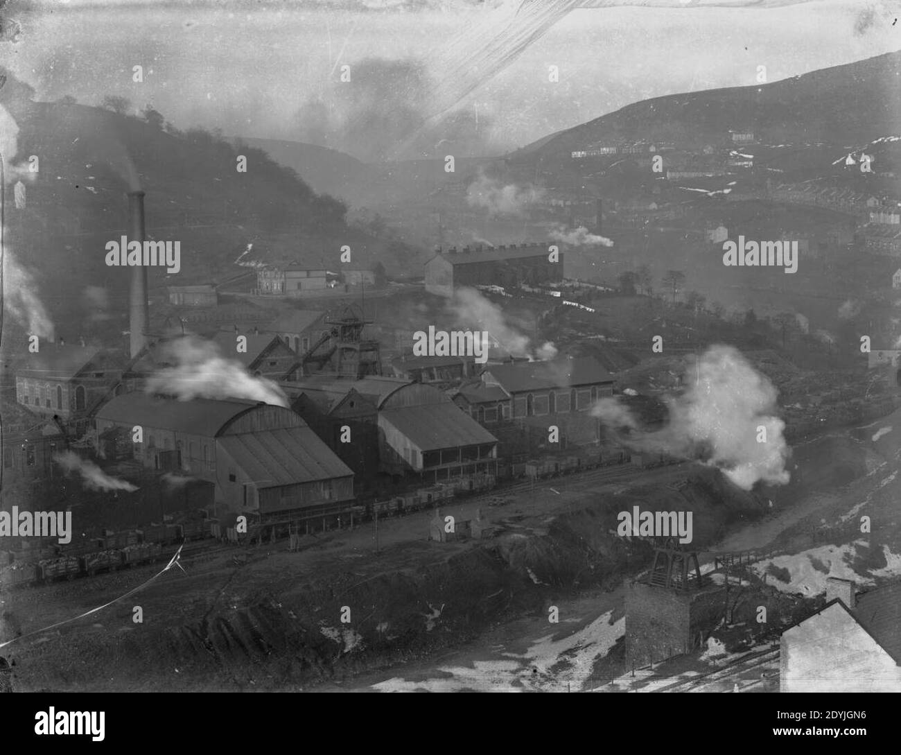 Six bells colliery hi-res stock photography and images - Alamy