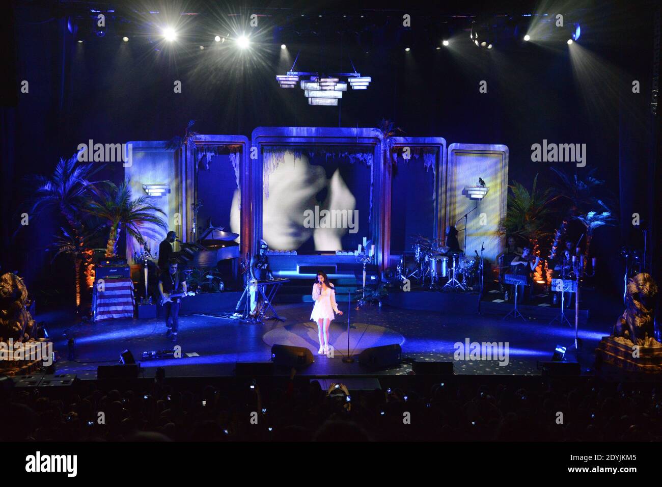 Lana del rey concert hi-res stock photography and images - Alamy