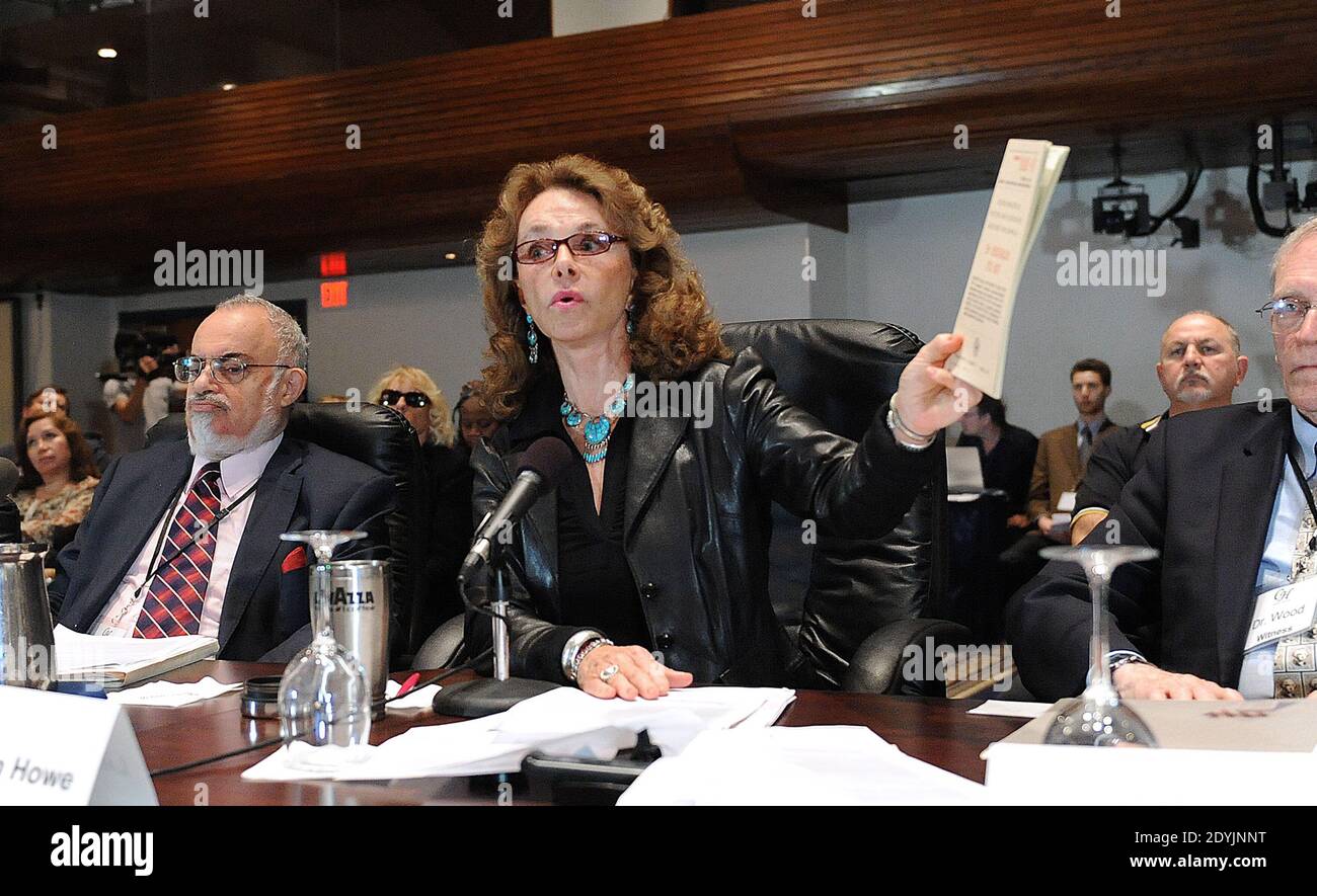 Linda moulton howe hi-res stock photography and images - Alamy