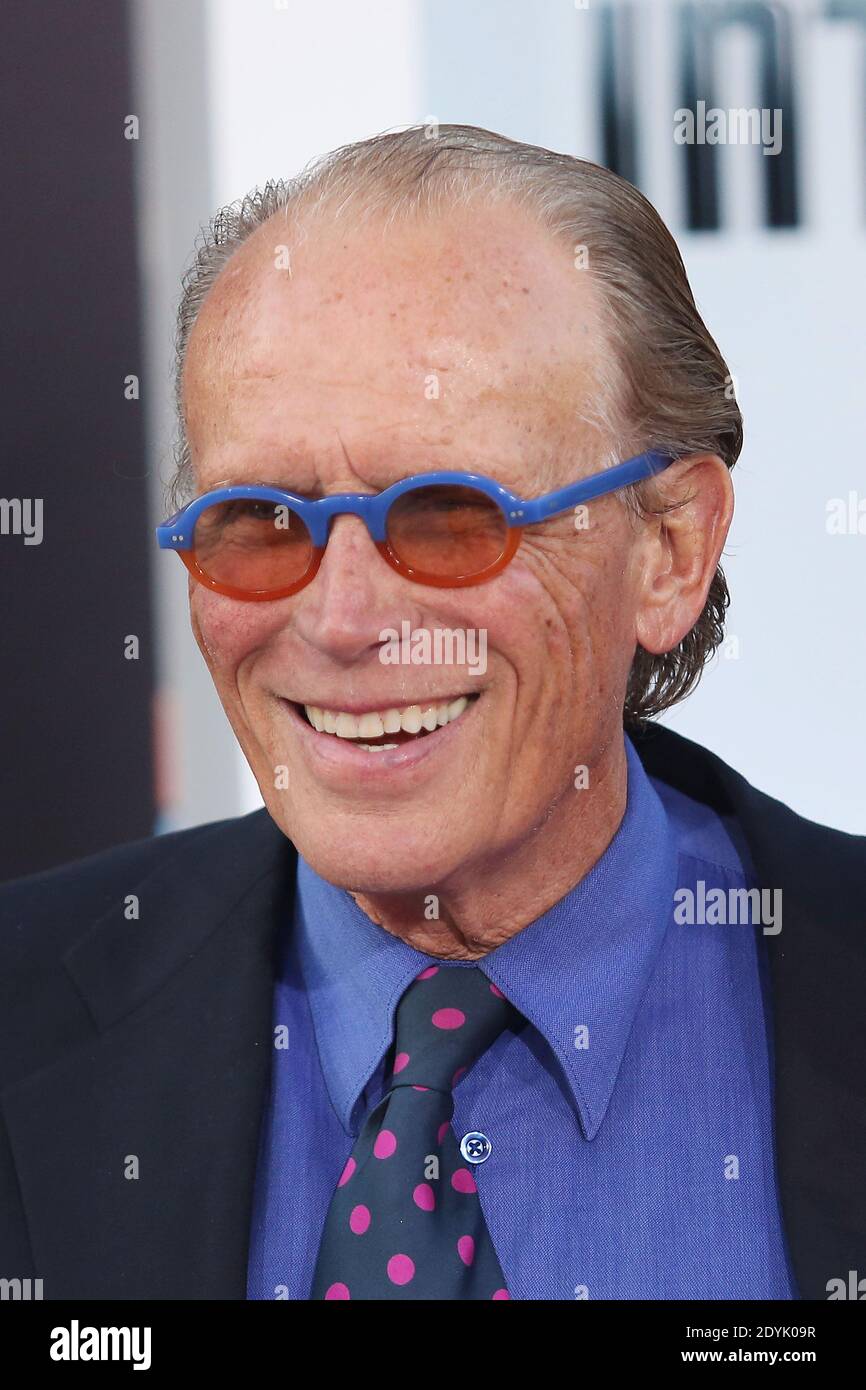 Peter Weller arrives to the premiere of 'Star Trek Into Darkness' held ...