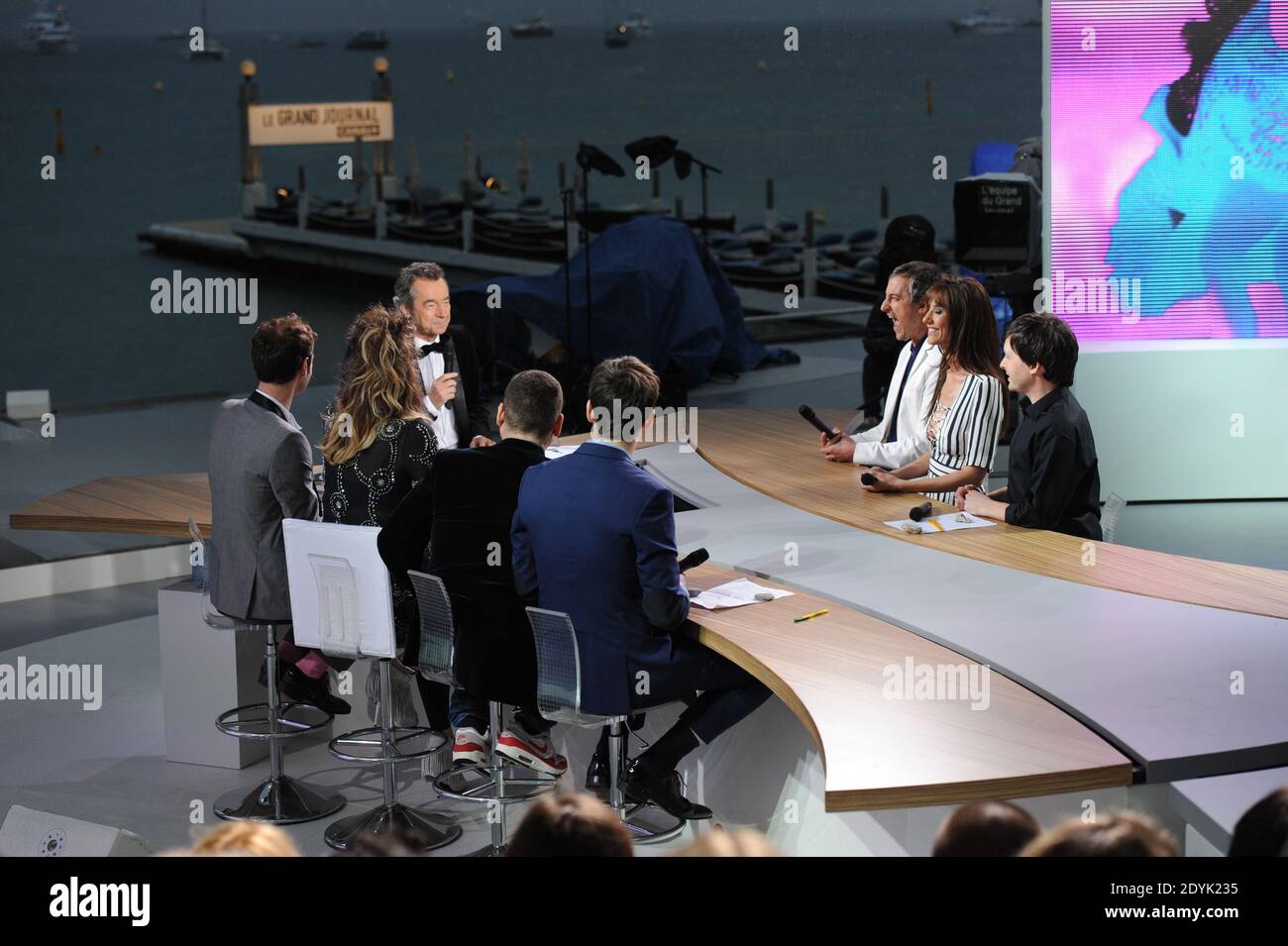 Daphne Burki, Michel Denisot, Doria Tillier, Chris Esquerre appearing ...