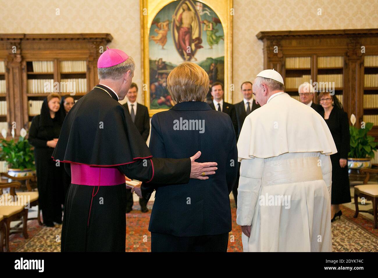Pope Francis meets german chancellor Angela Merkel during a private ...