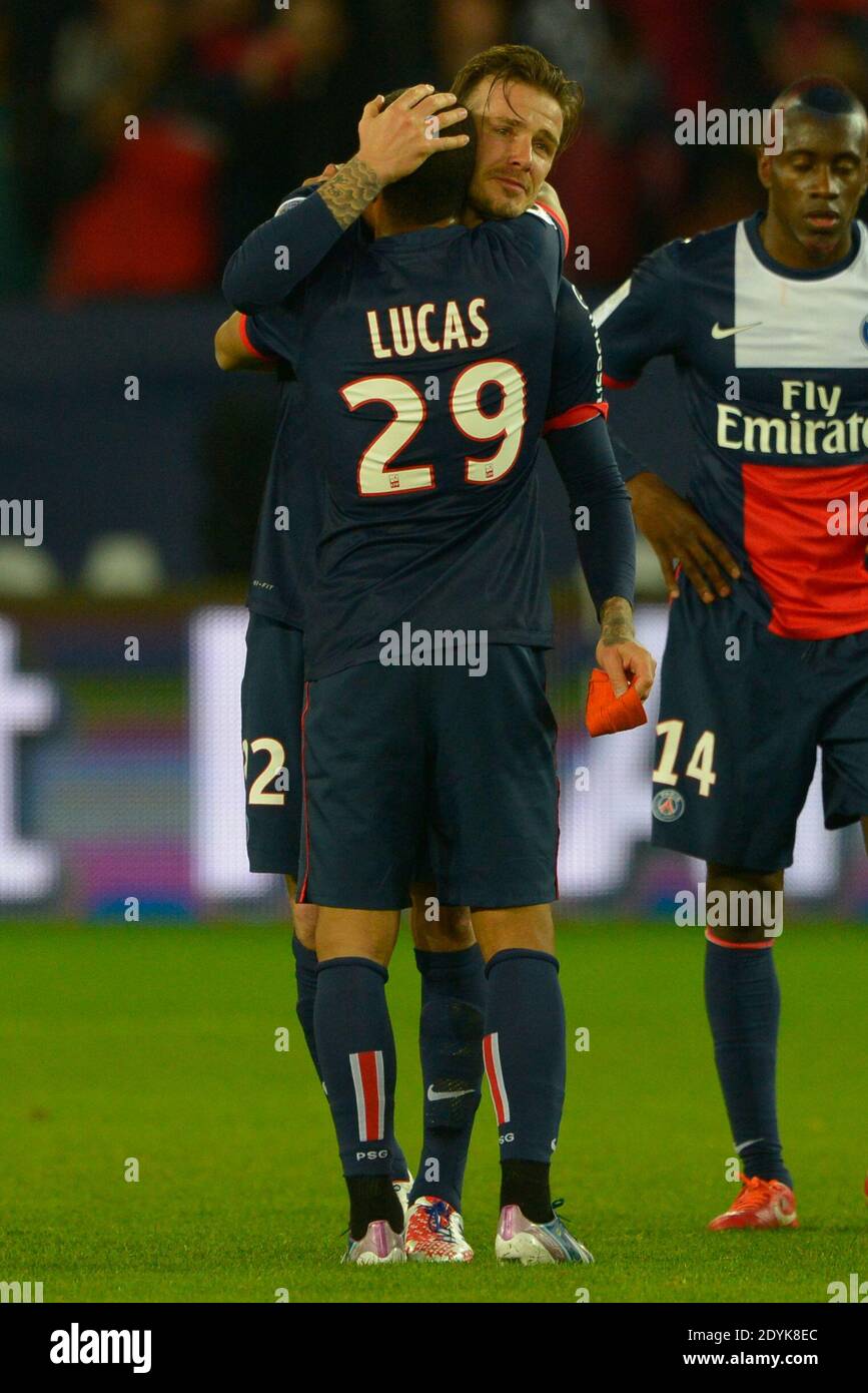 David Beckham crying after being replaced in his last game during the ...