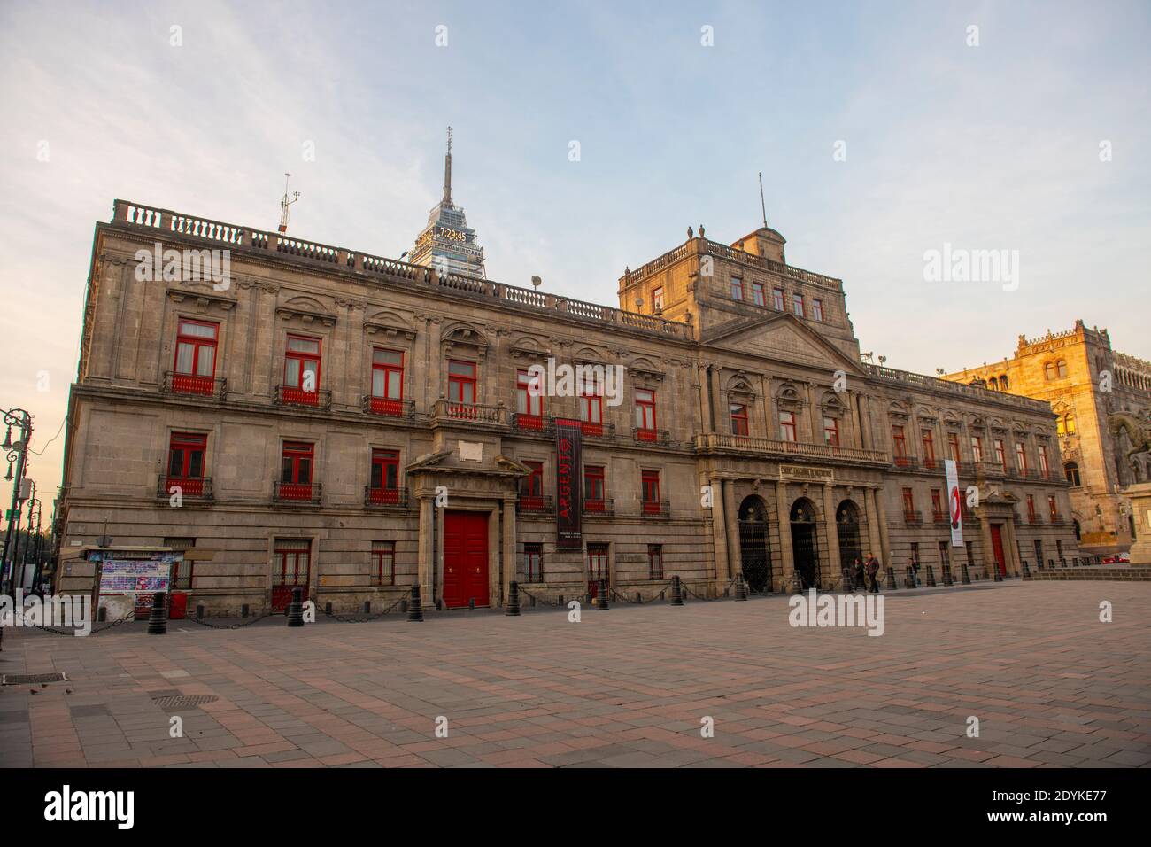 Palacio de Mineria and Museo Manuel Tolsa on Calle de Tacuba in ...