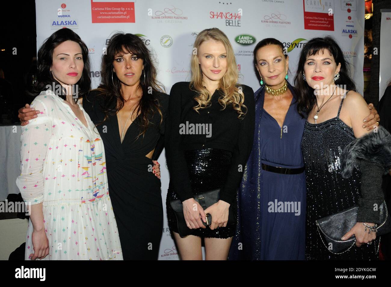 Naomie Winograd, Marie Fevrier, Deila Vogur, Christa Fenal, Anja Kruse ...