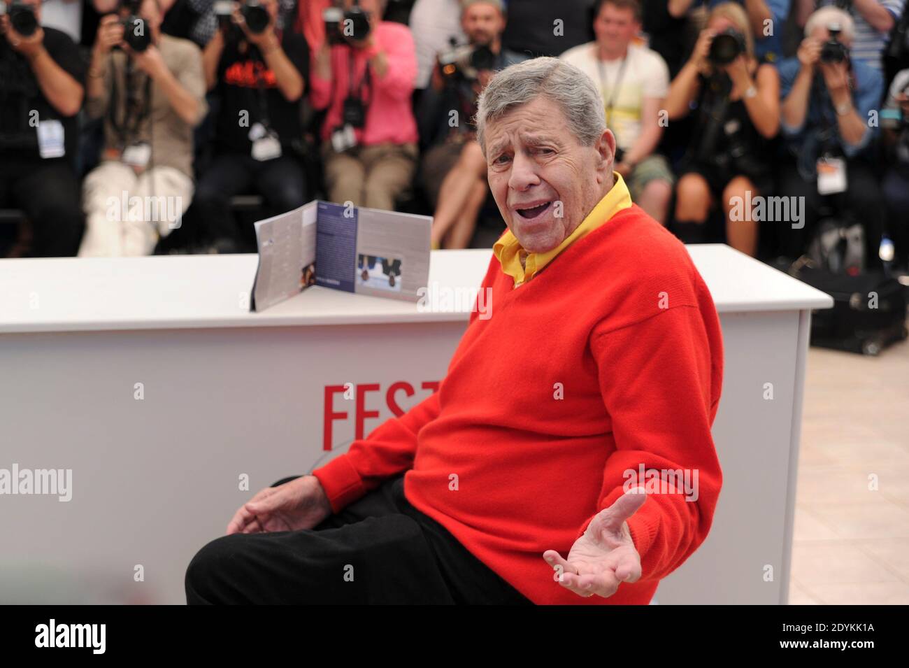 Jerry Lewis posing at the 'Max Rose' photocall held at the Palais Des ...