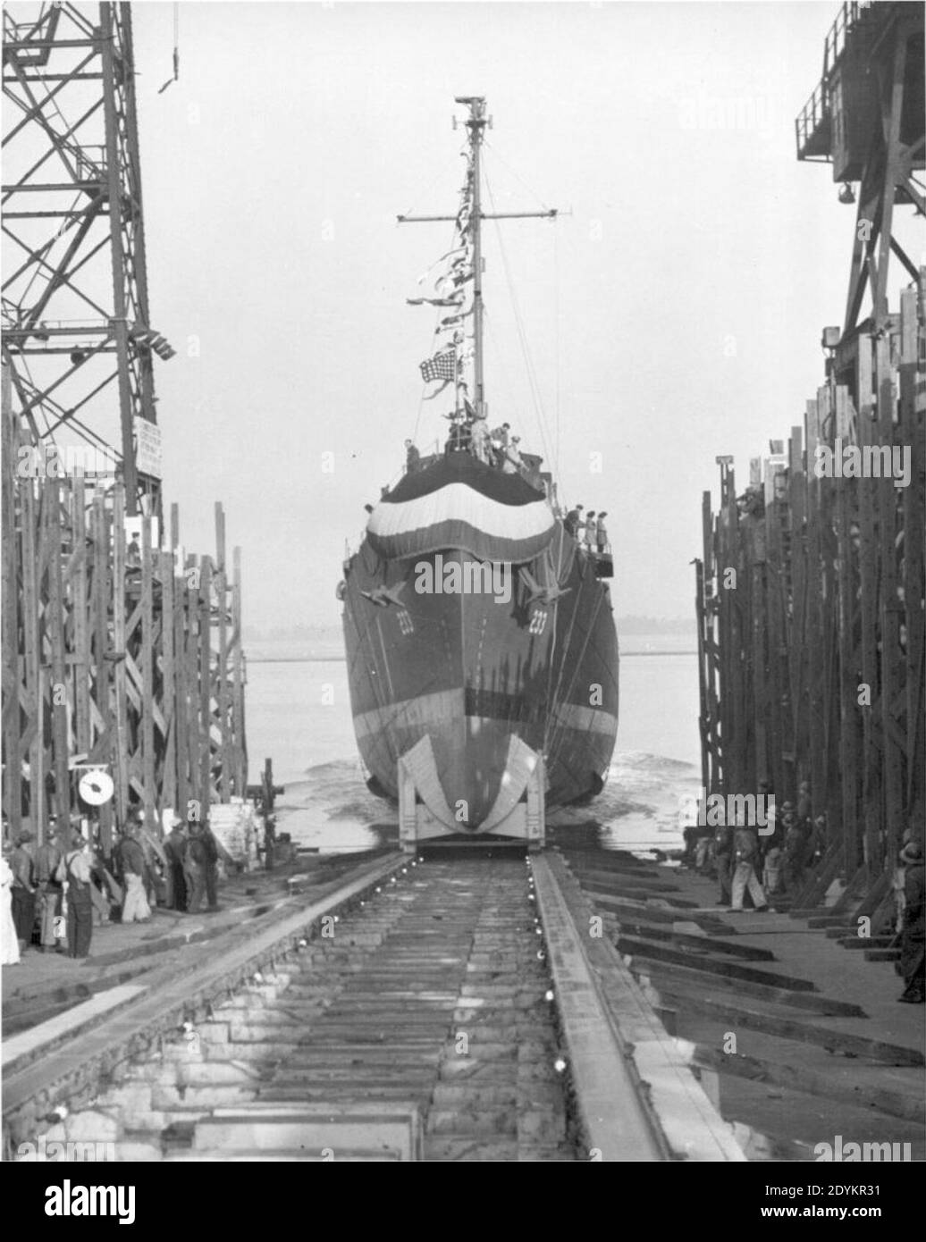 Launch of USS Register (DE-233) at the Charleston Naval Shipyard on 20 ...
