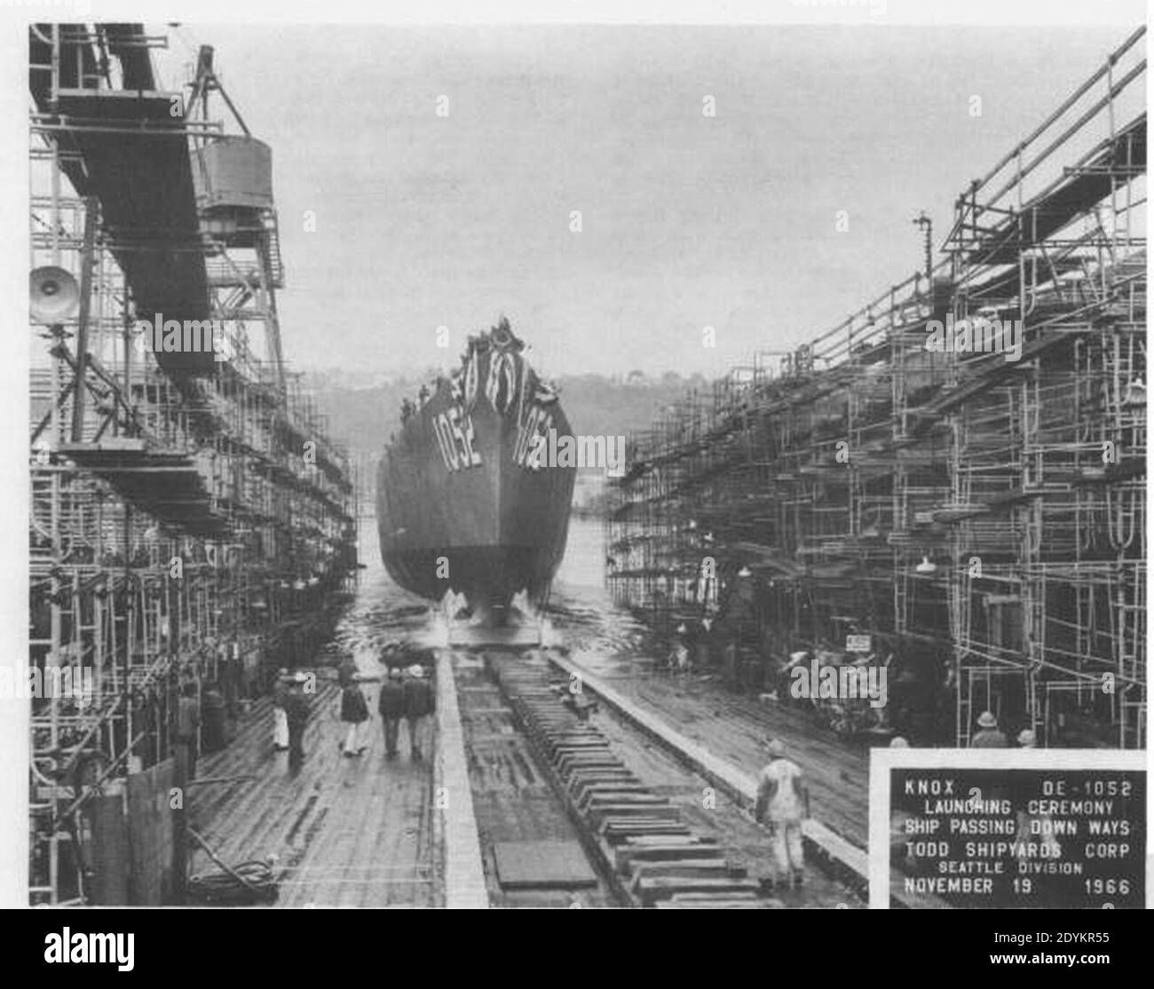 Vintage seattle shipyard Black and White Stock Photos & Images - Alamy