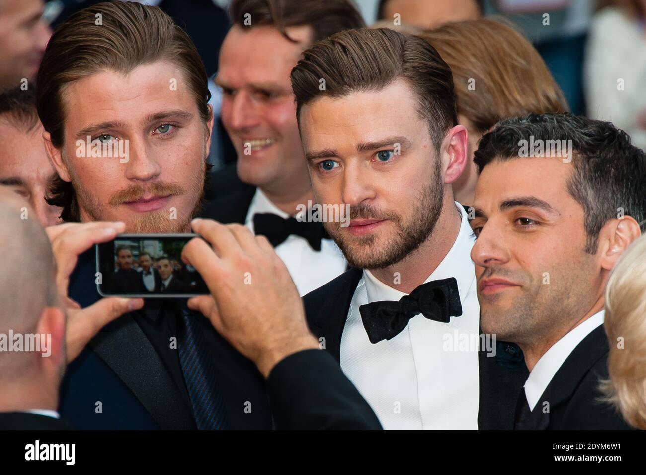 Garrett Hedlund, Justin Timberlake and Oscar Isaac arriving for the ...