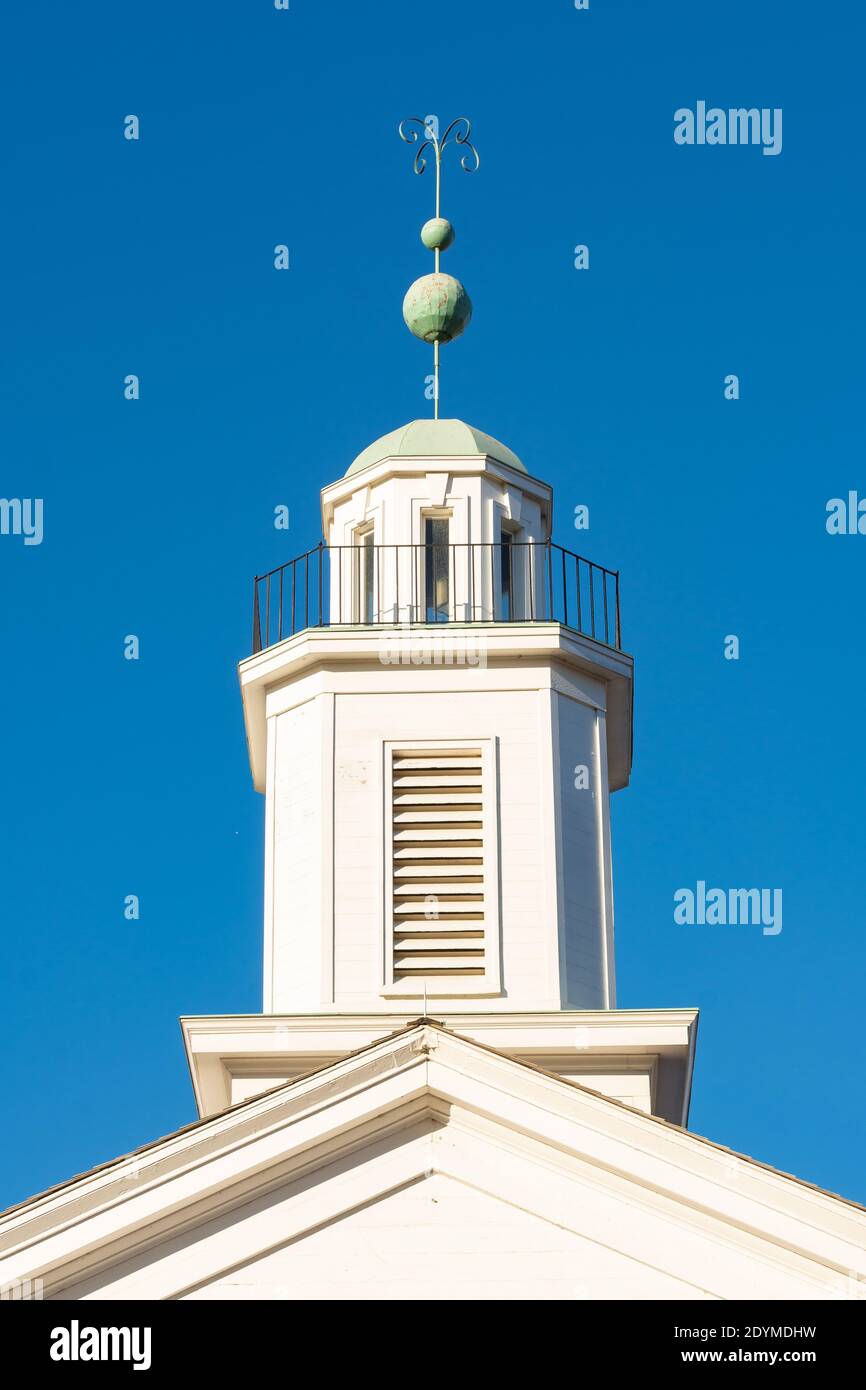 Old courthouse in small Midwest town. Metamora, Illinois, USA Stock ...