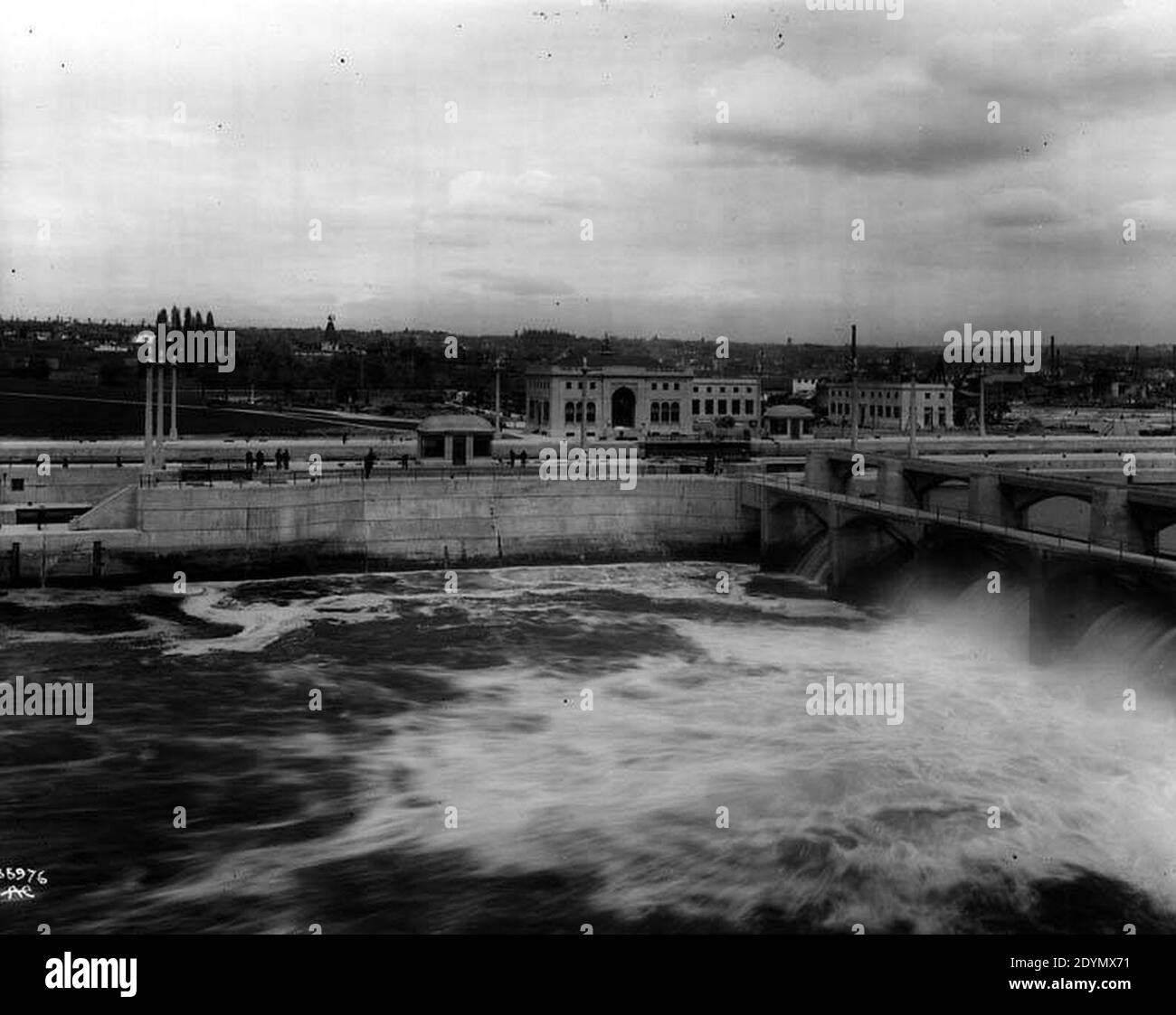 Lake Washington Ship Canal, Hiram M Chittenden Locks, Seattle (CURTIS ...