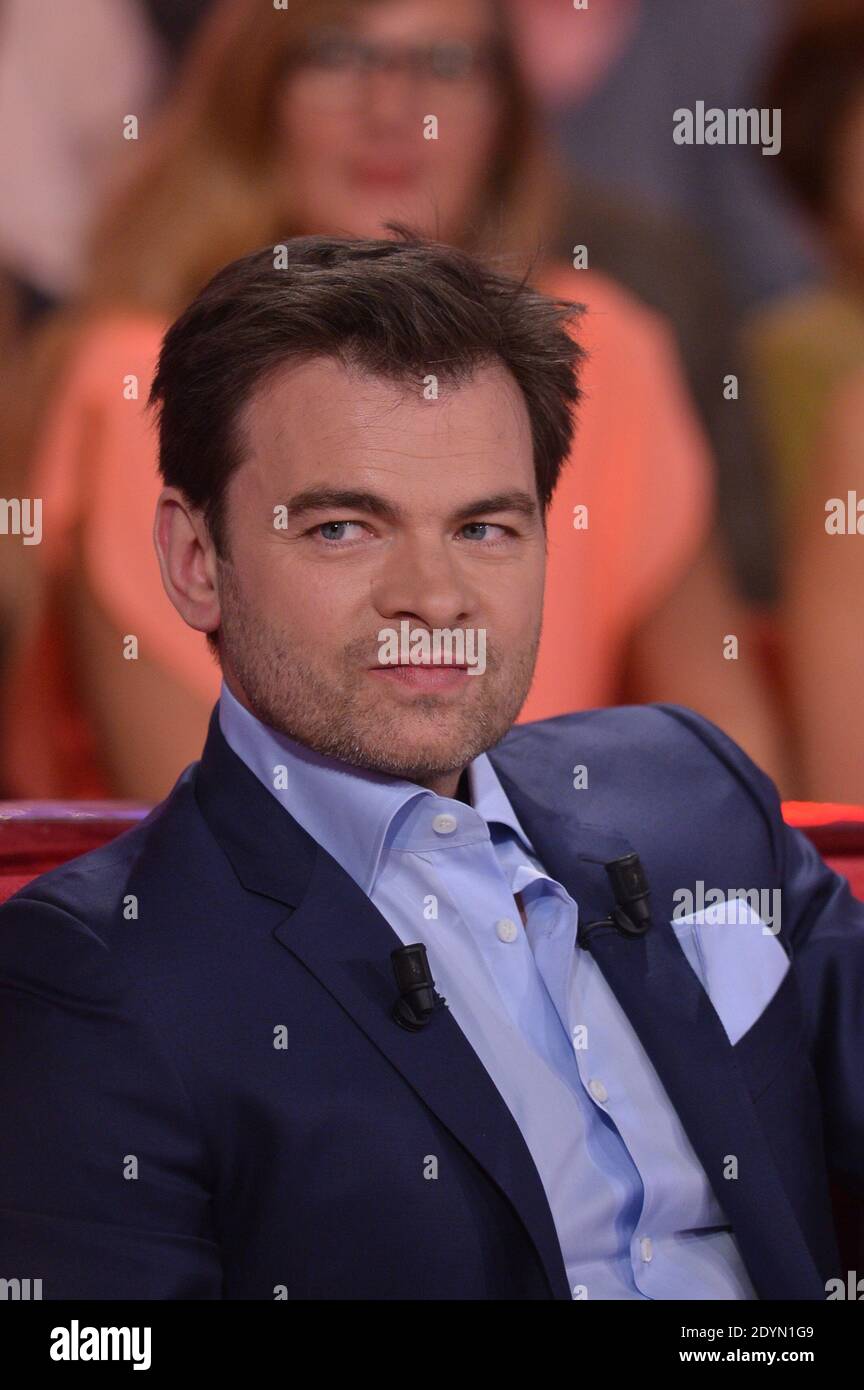Clovis Cornillac at the taping of Vivement Dimanche on May 28, 2013 in ...